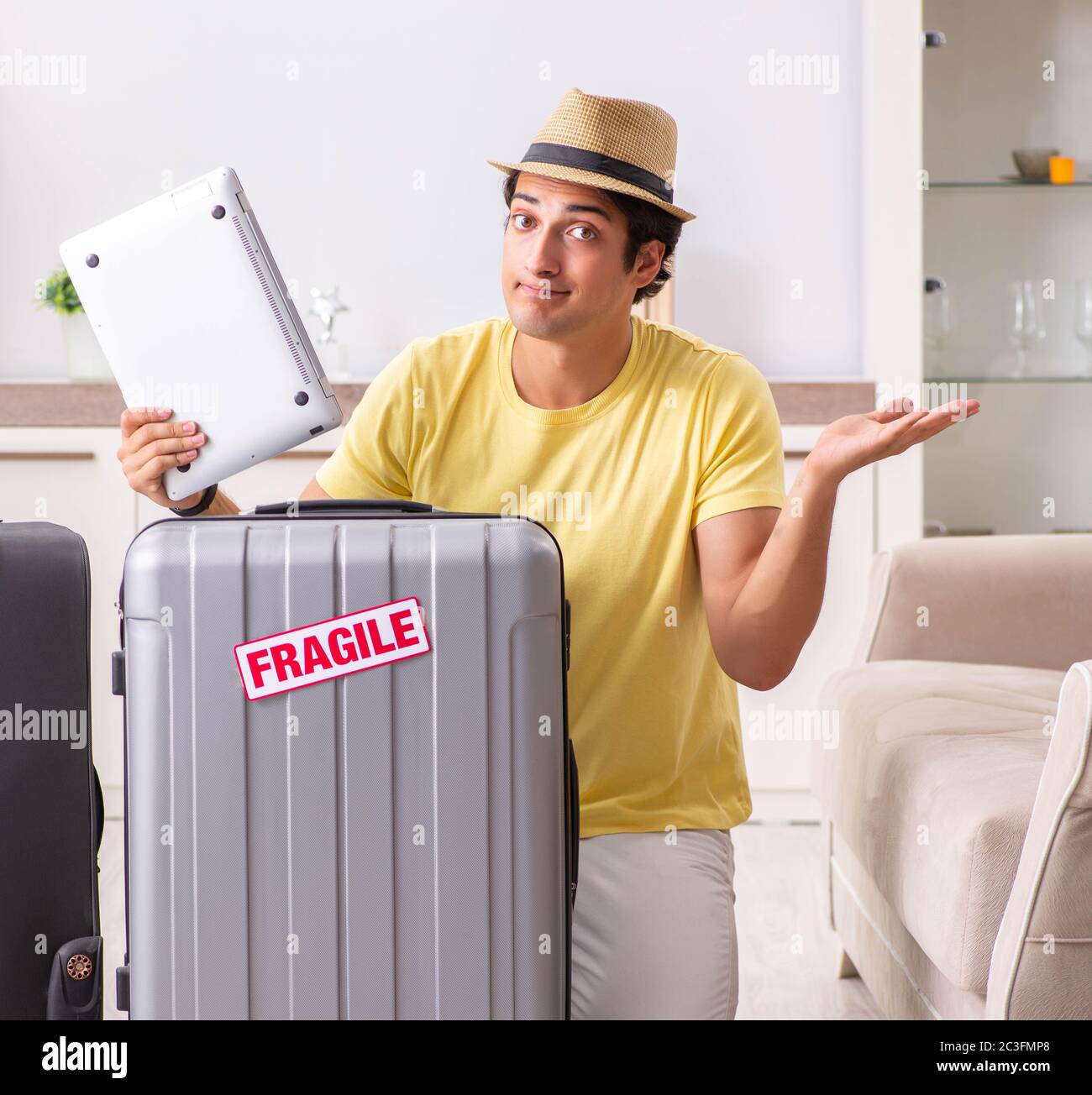 Fragile luggage hi-res stock photography and images - Alamy