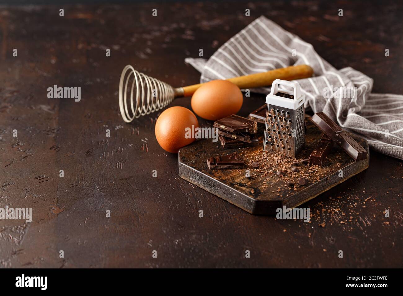 Cooking tools ingredients cake hi-res stock photography and images - Alamy