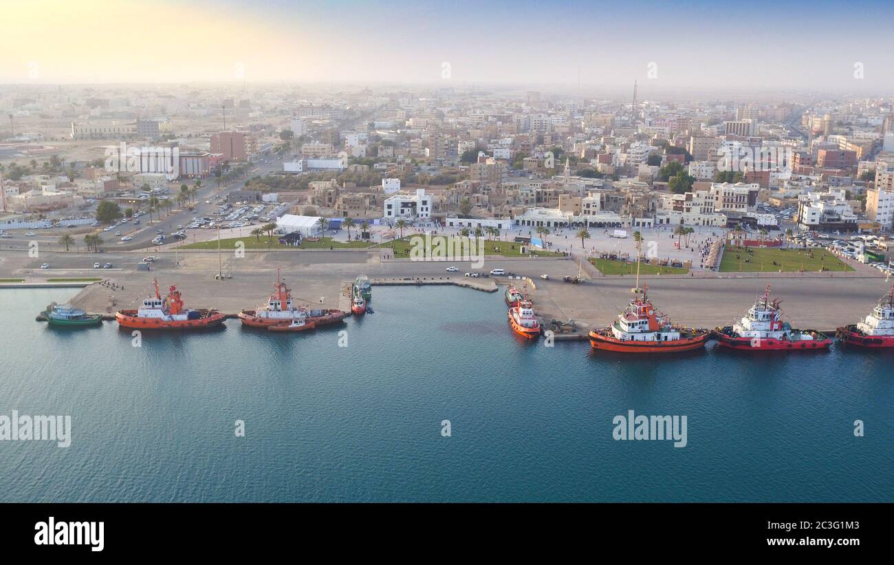 Yanbu saudi arabia hi-res stock photography and images - Alamy