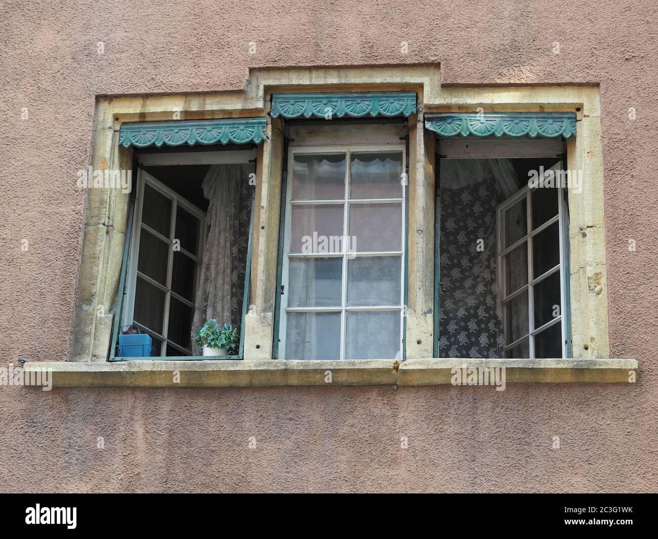 Old open hi-res stock photography and images - Alamy