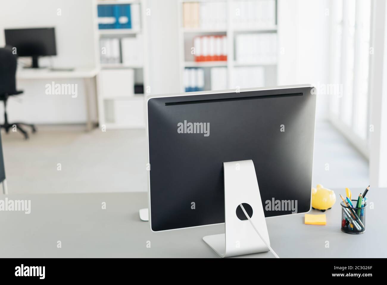 Airy office hi-res stock photography and images - Alamy
