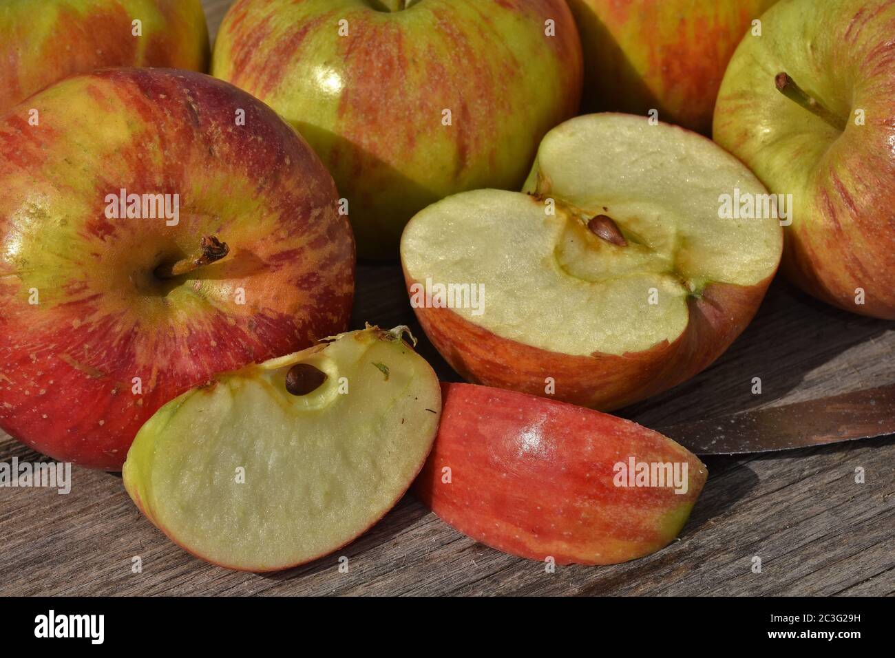 group of apples Stock Photo - Alamy