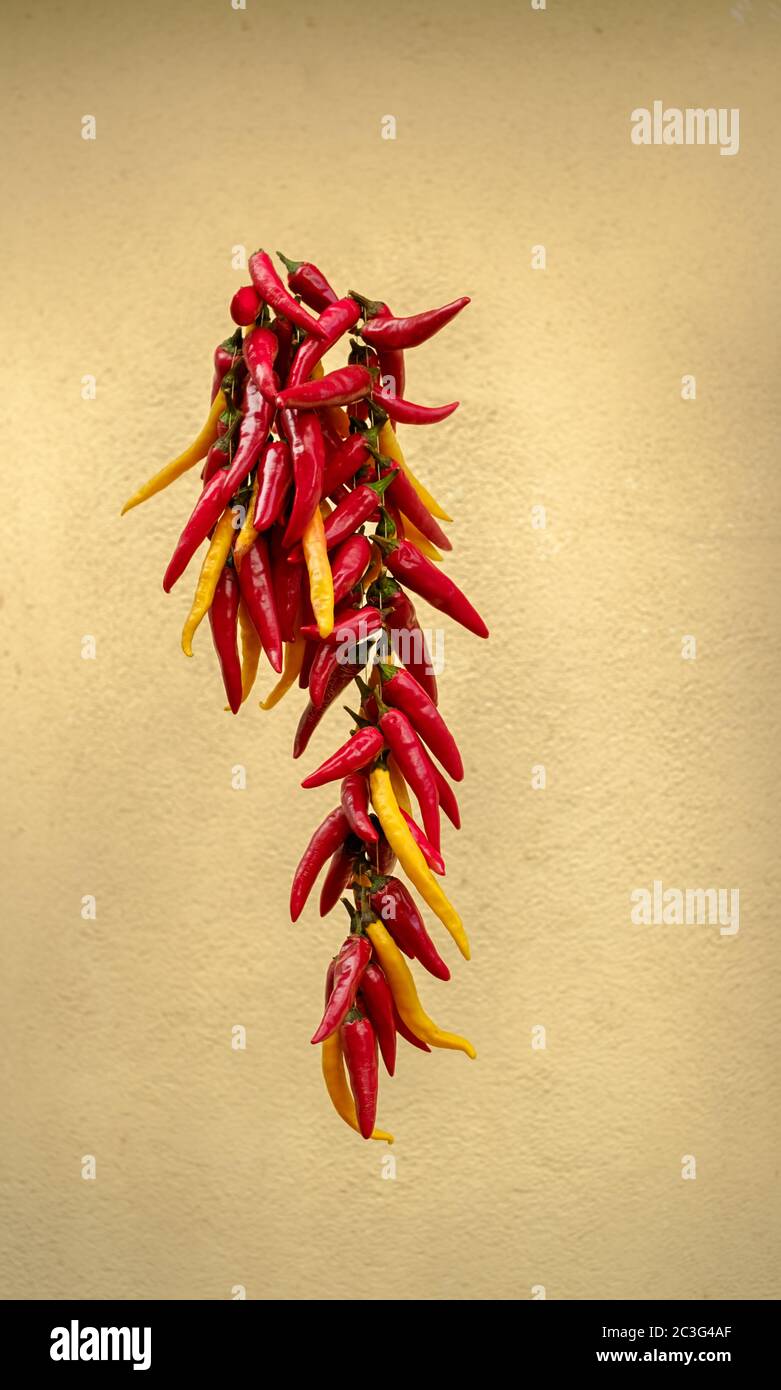 Strings red peppers dry hi-res stock photography and images - Alamy