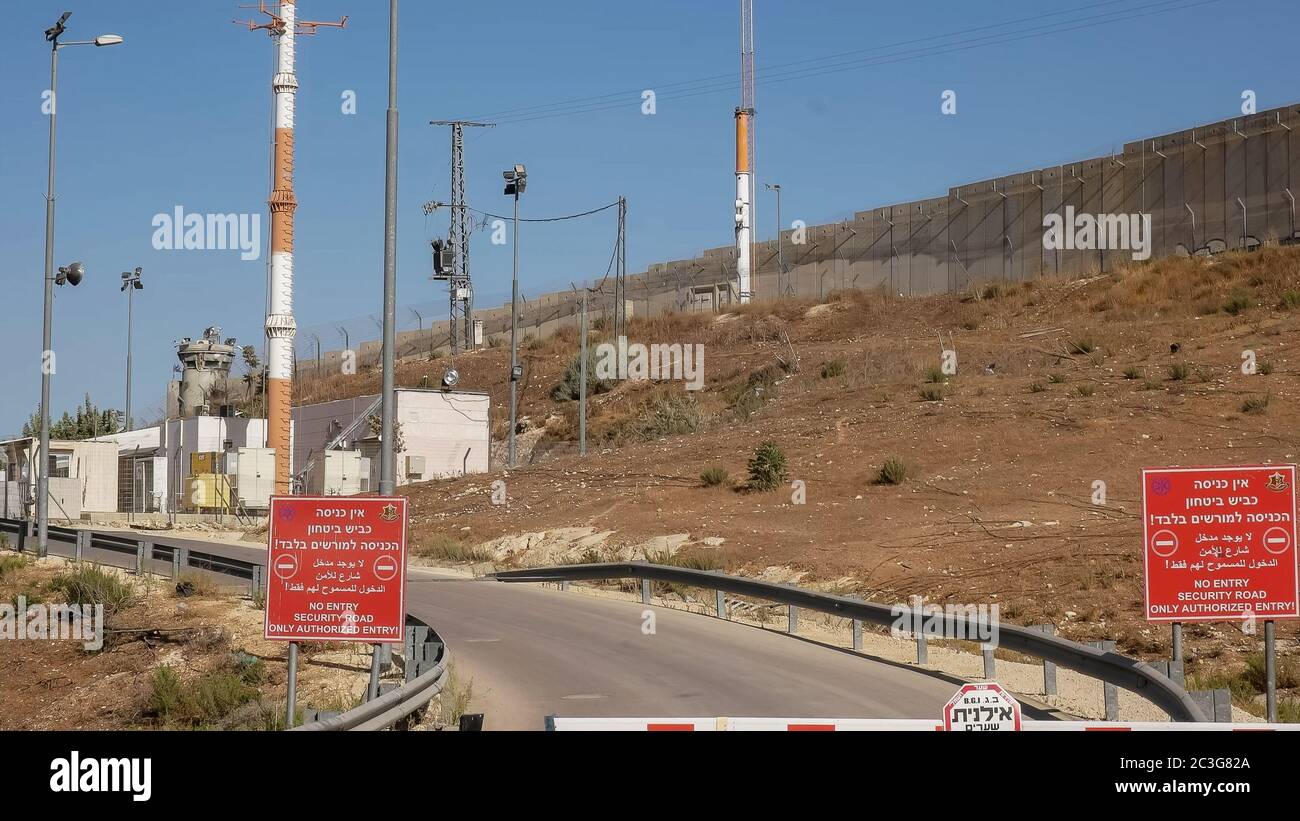 Border guard tower hi-res stock photography and images - Alamy