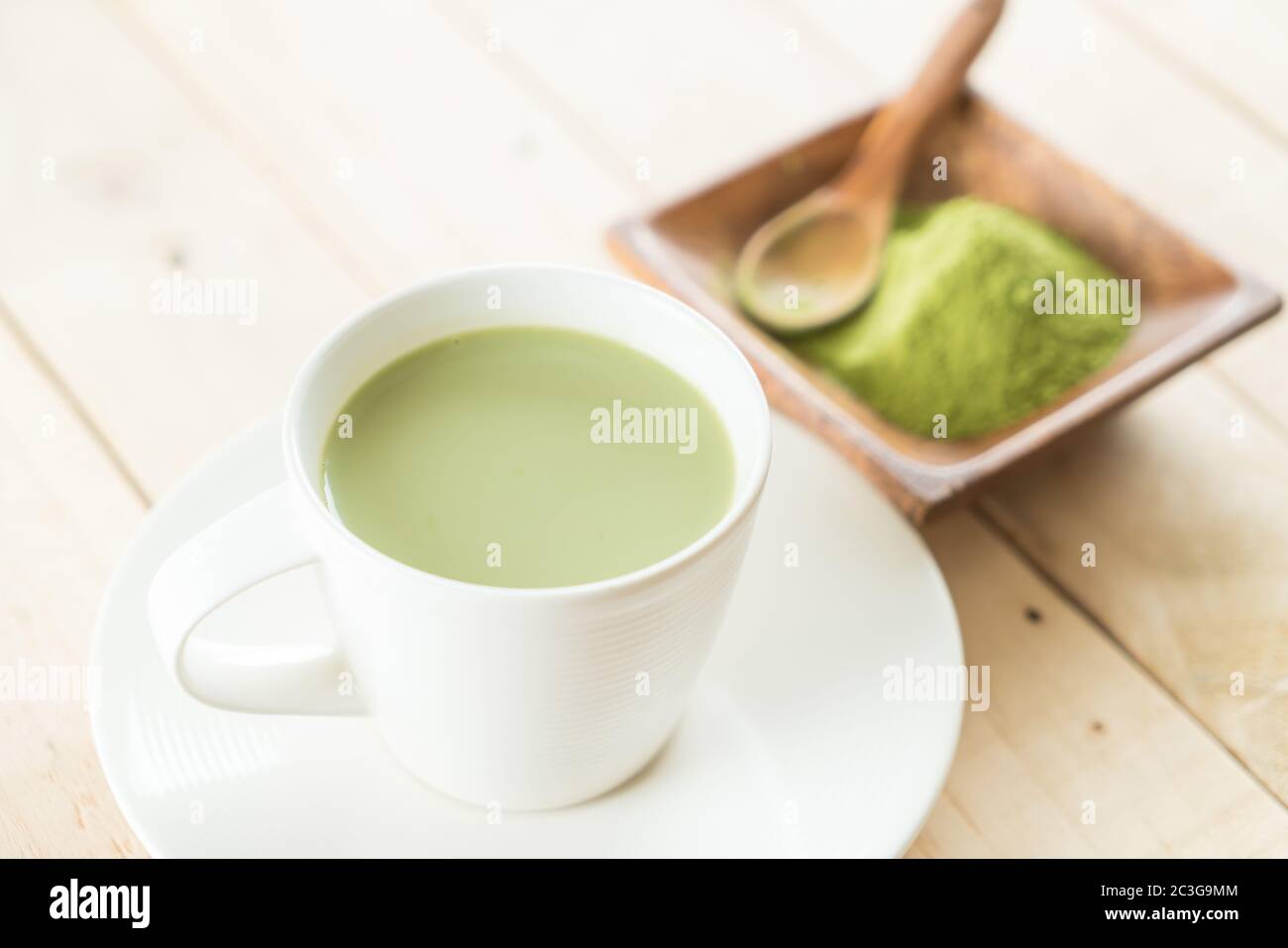 Hot matcha latte hi-res stock photography and images - Alamy