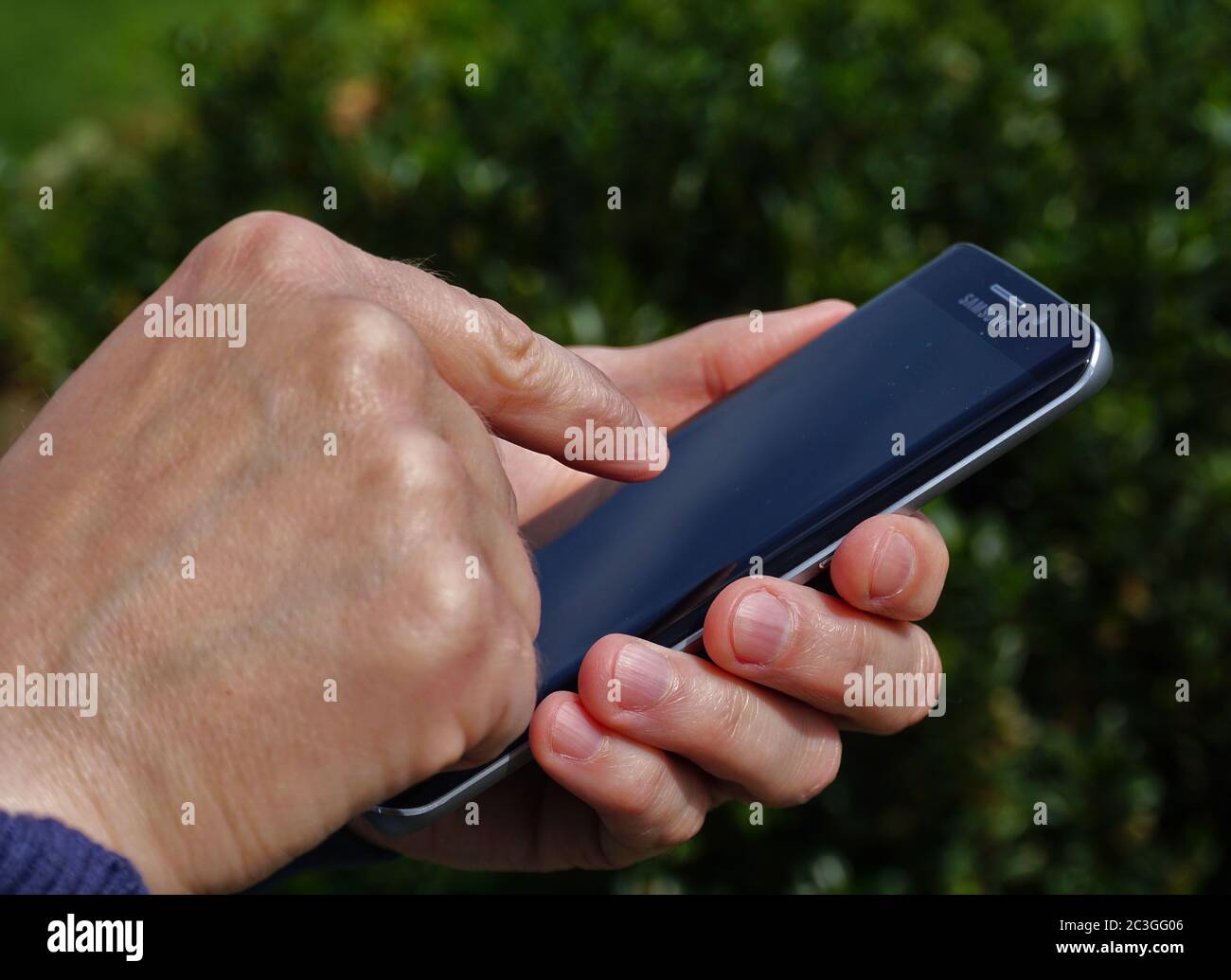 Phone taps hi-res stock photography and images - Alamy