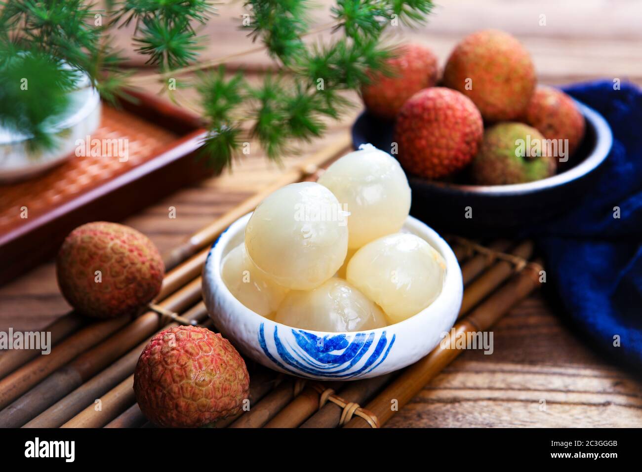 Lychee fruit still life hi-res stock photography and images - Alamy