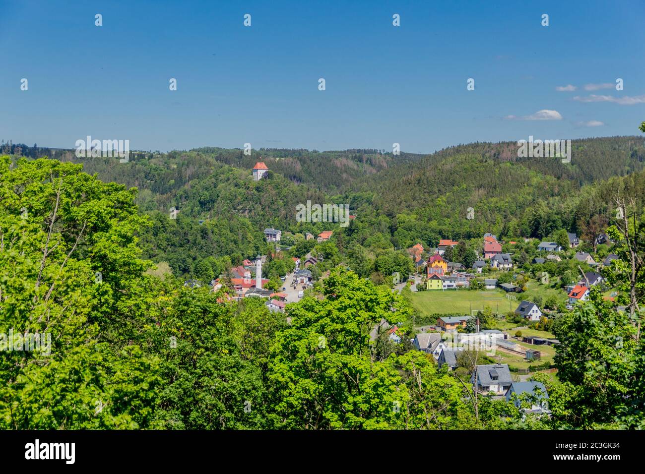 Hike around the Hohenwarte Dam at the Thuringian Sea near Ziegenrueck ...