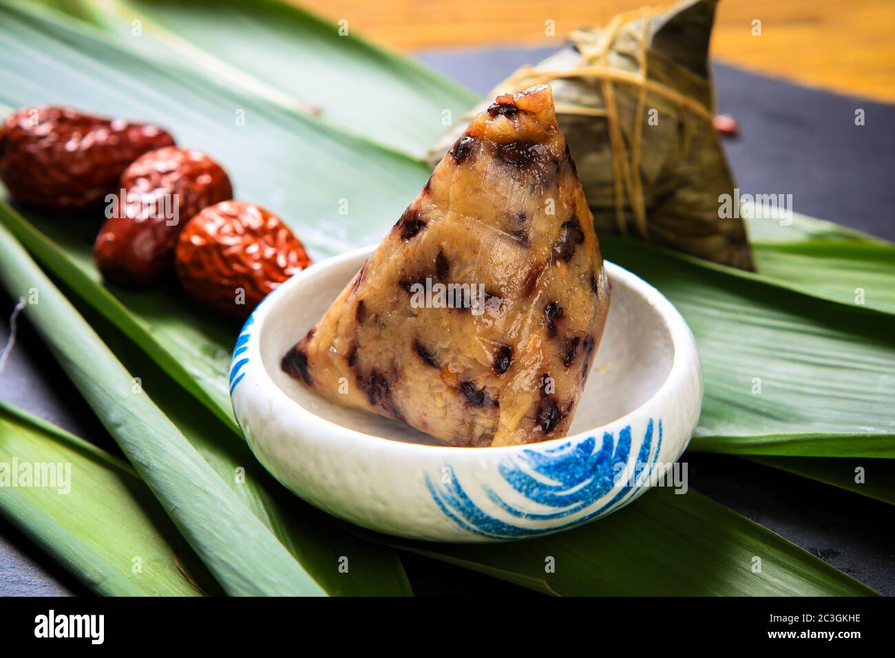 Small amount of rice hi-res stock photography and images - Alamy