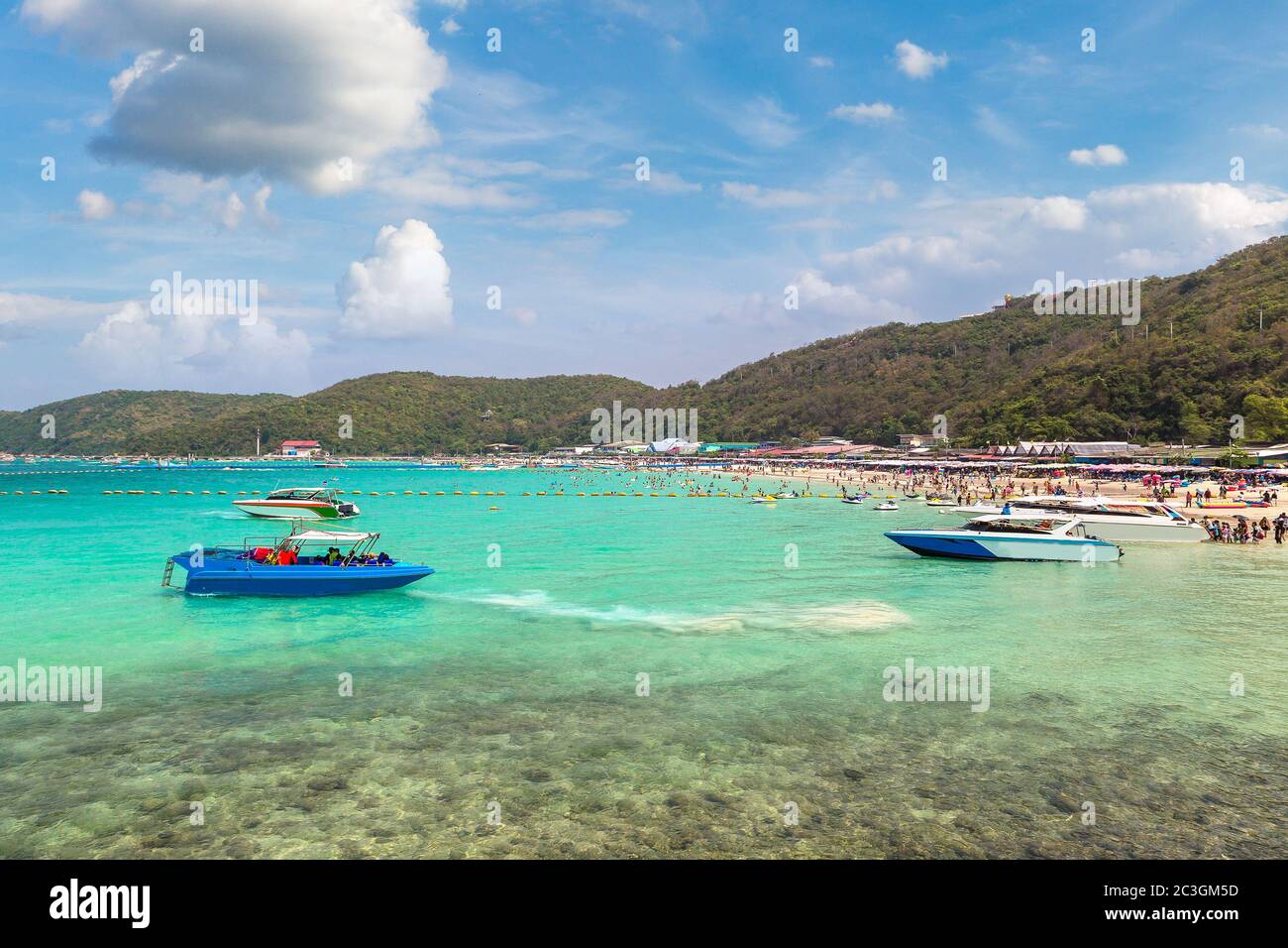 Koh lan island hi-res stock photography and images - Alamy