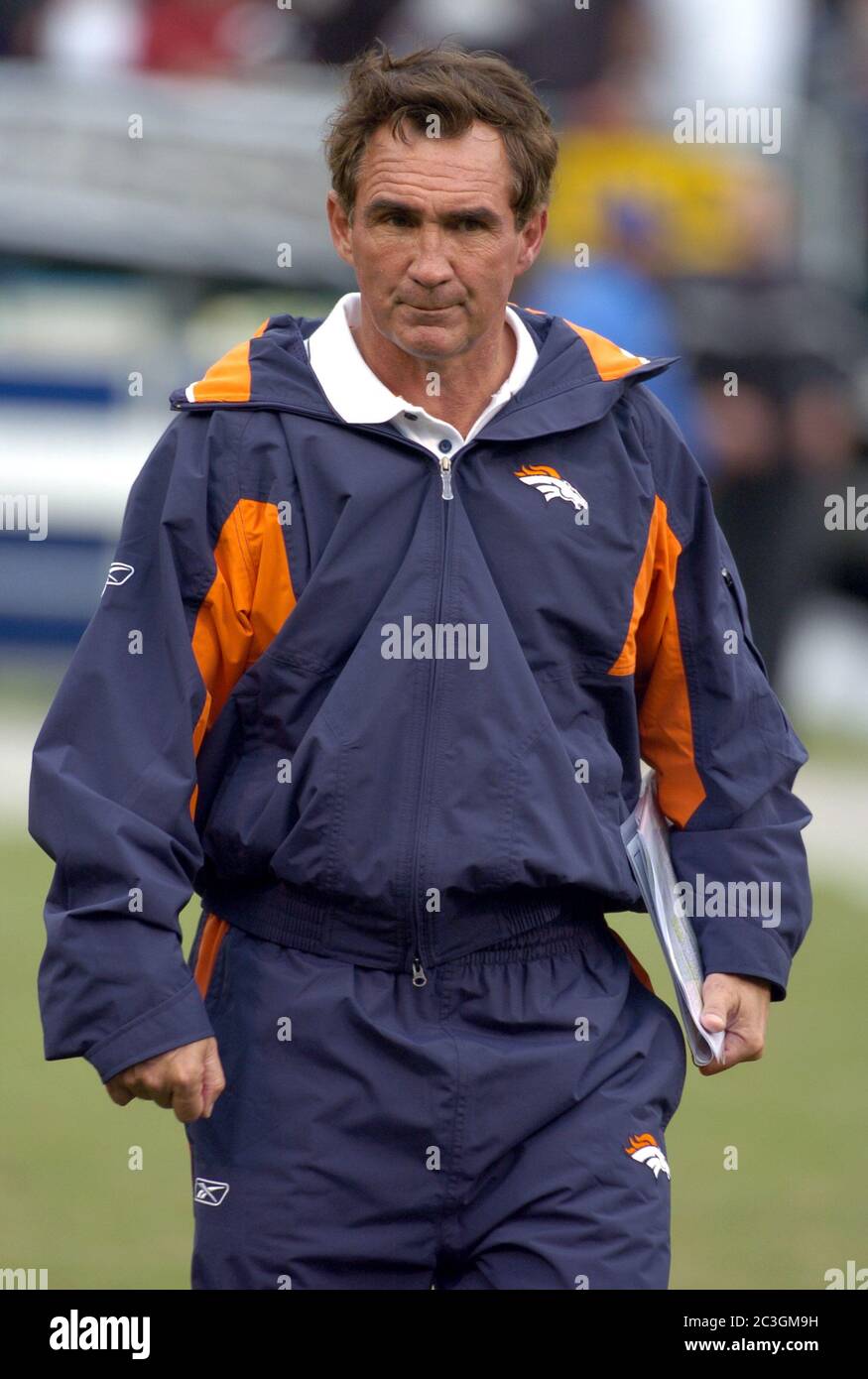 Oakland, United States. 17th Oct, 2004. Denver Broncos coach Mike ...