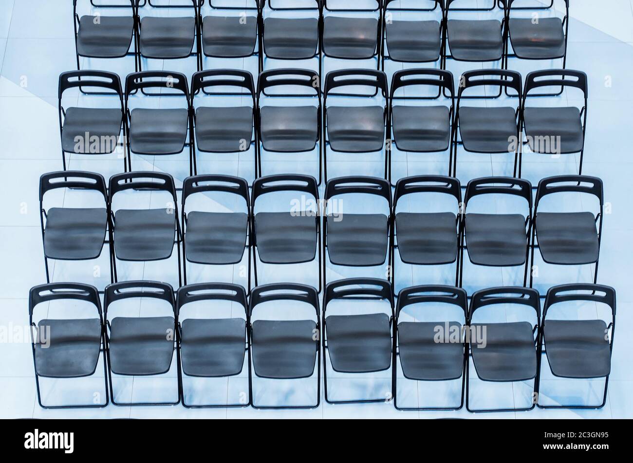 Top view audience hall hi-res stock photography and images - Alamy
