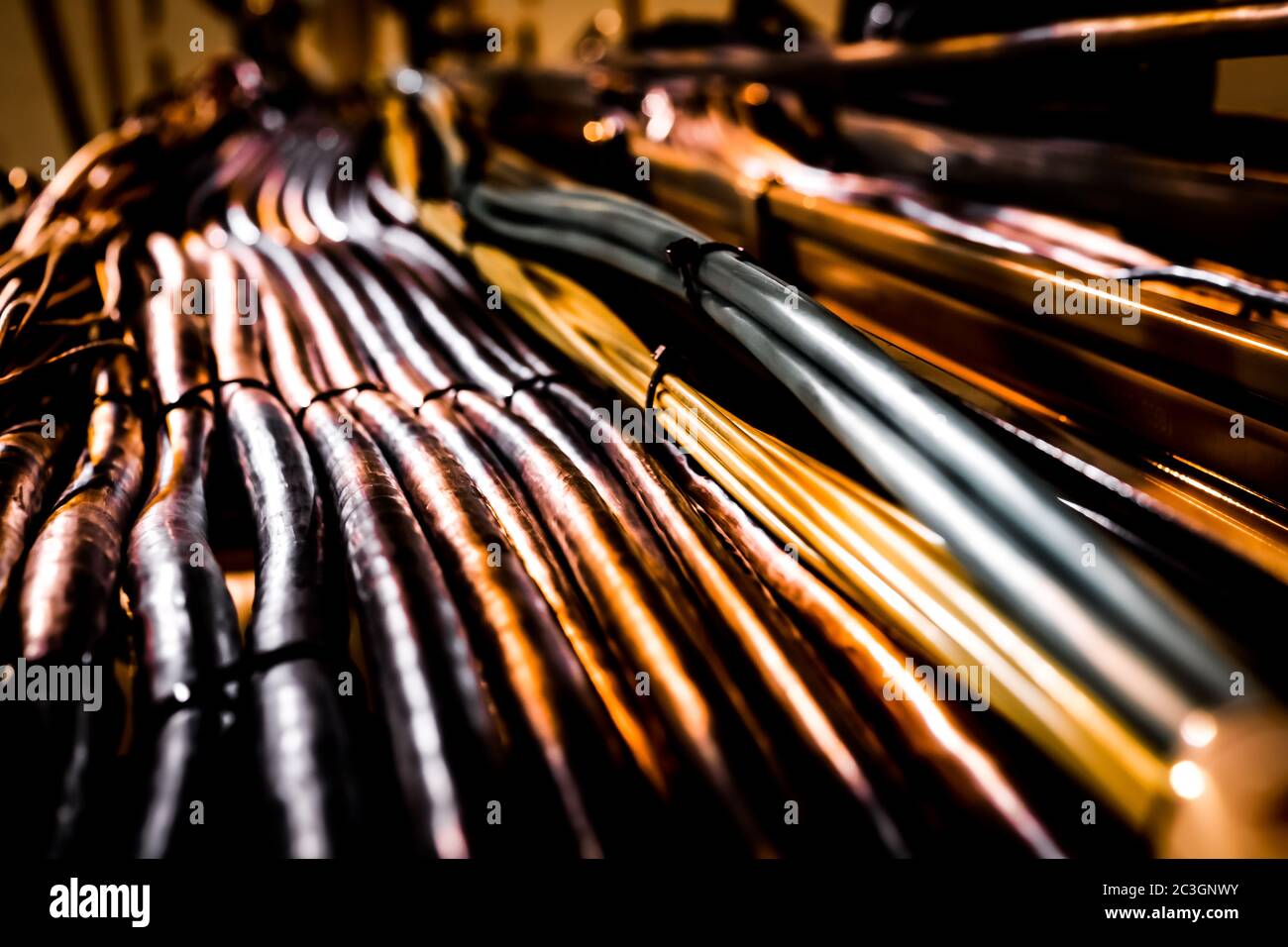 Server room cables hi-res stock photography and images - Alamy