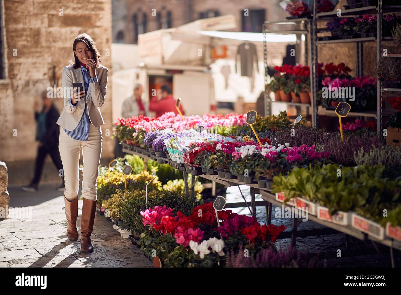 Flower shop italy hi-res stock photography and images - Alamy