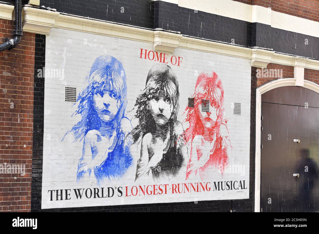 Longest running musical hi-res stock photography and images - Alamy