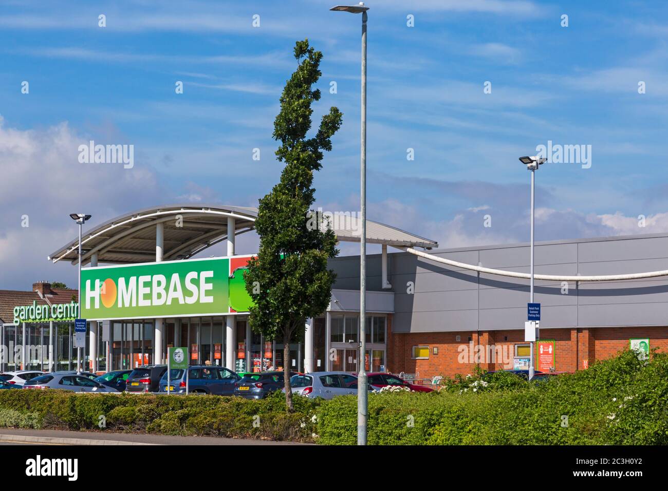 Retail park uk homebase hi-res stock photography and images - Alamy