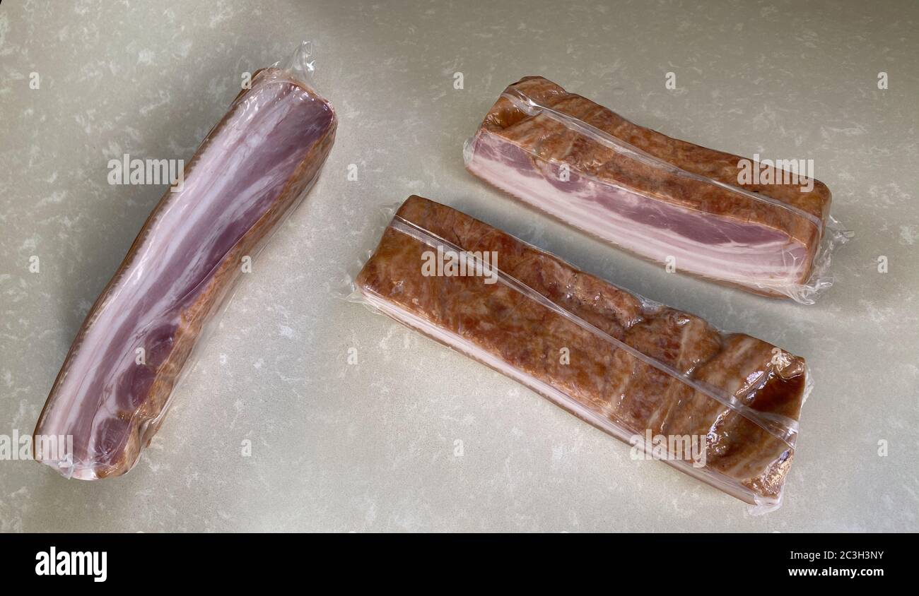 Top view sauteed pig meat. Pig bacon Stock Photo - Alamy