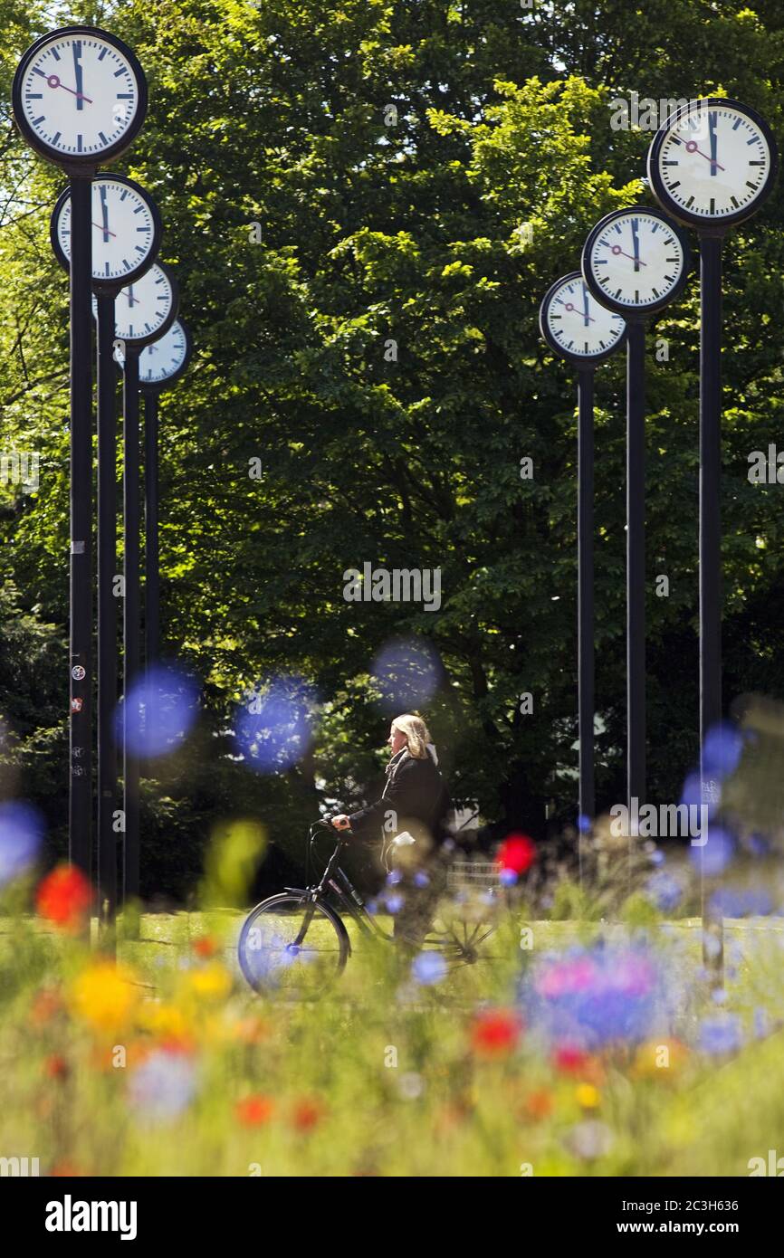Artwork Zeitfeld, 24 synchronous station clocks, artist Klaus Rinke ...