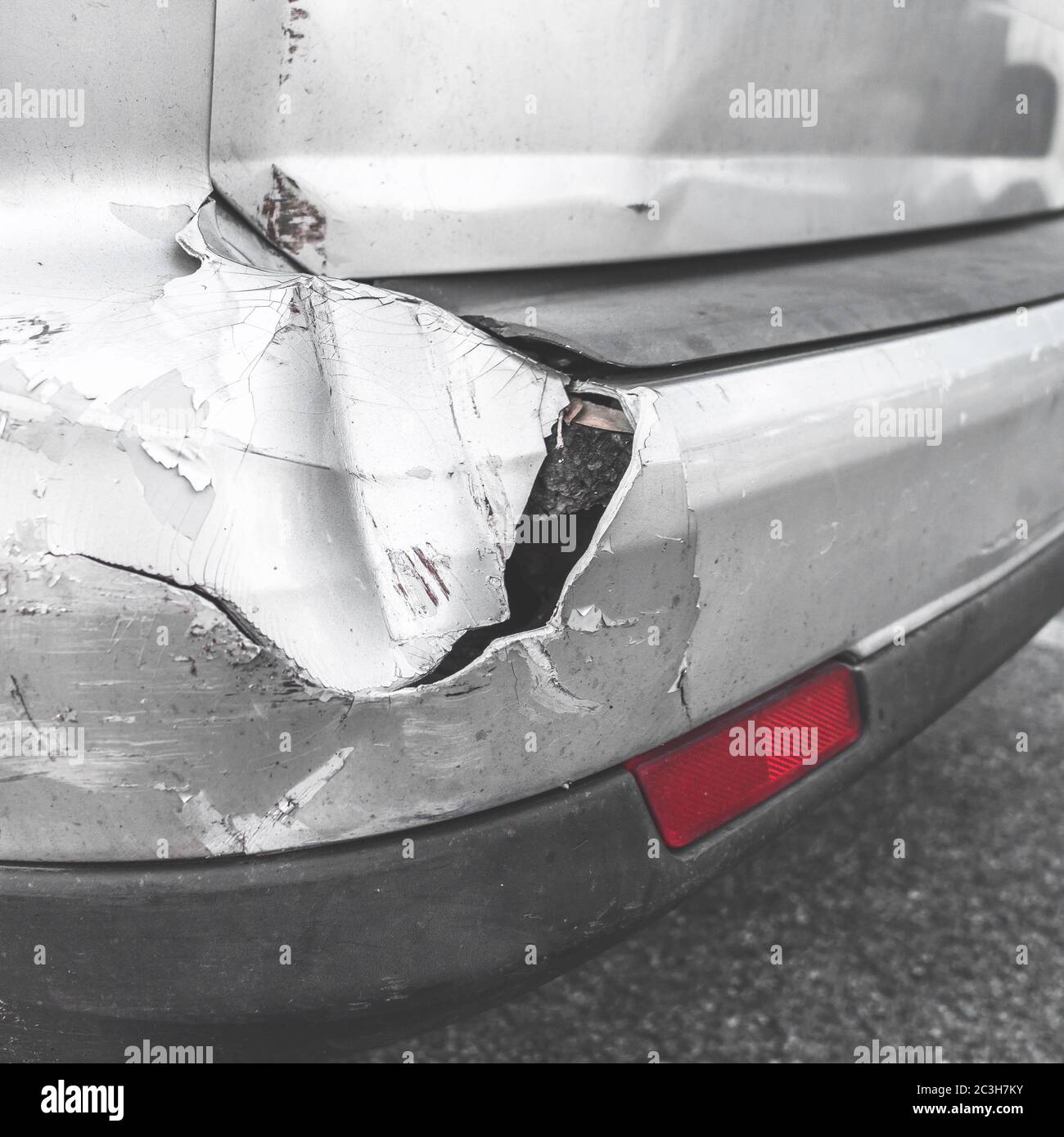 Car dented rear hi-res stock photography and images - Alamy