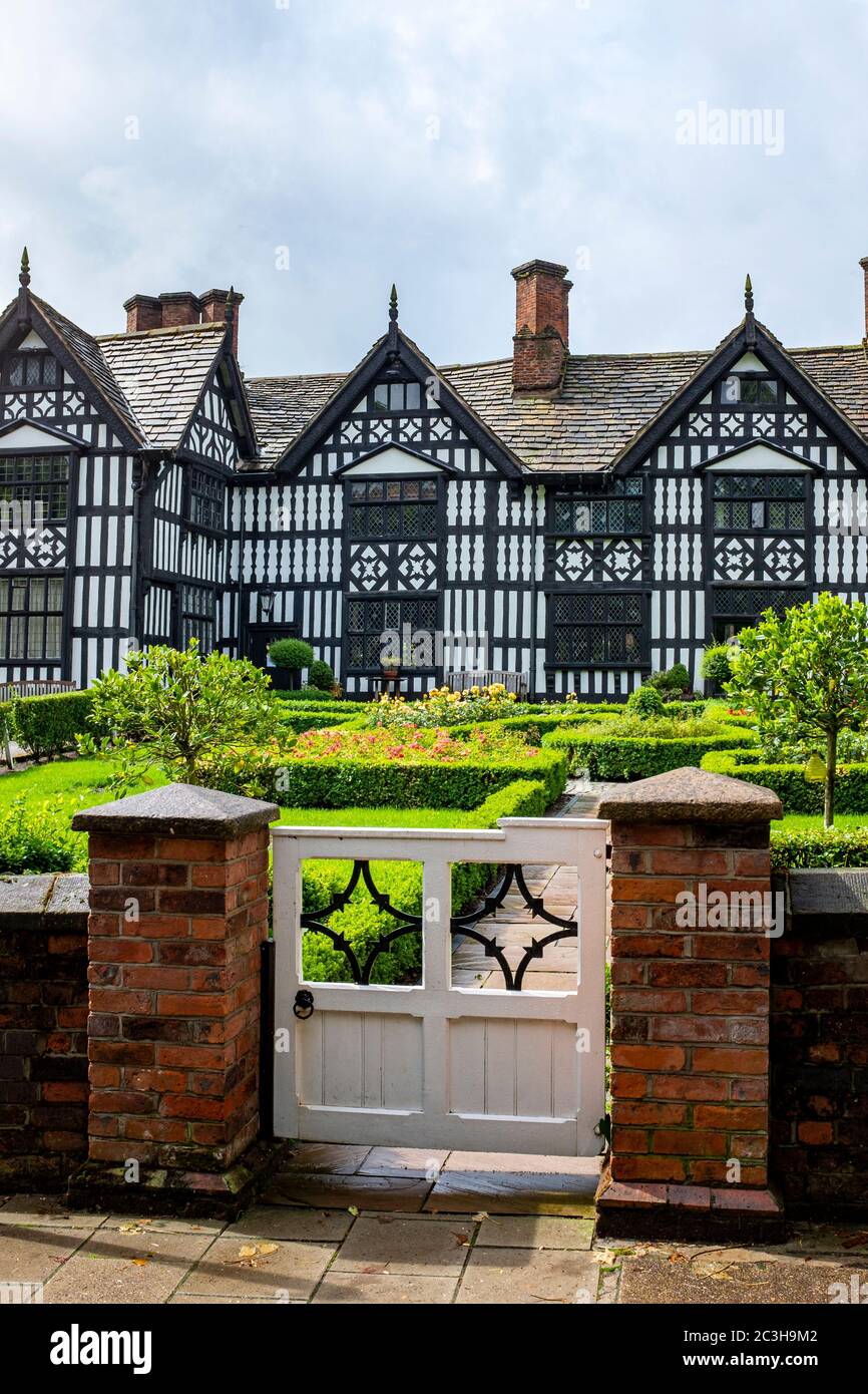 The Old Hall Hotel in Sandbach Cheshire UK Stock Photo - Alamy