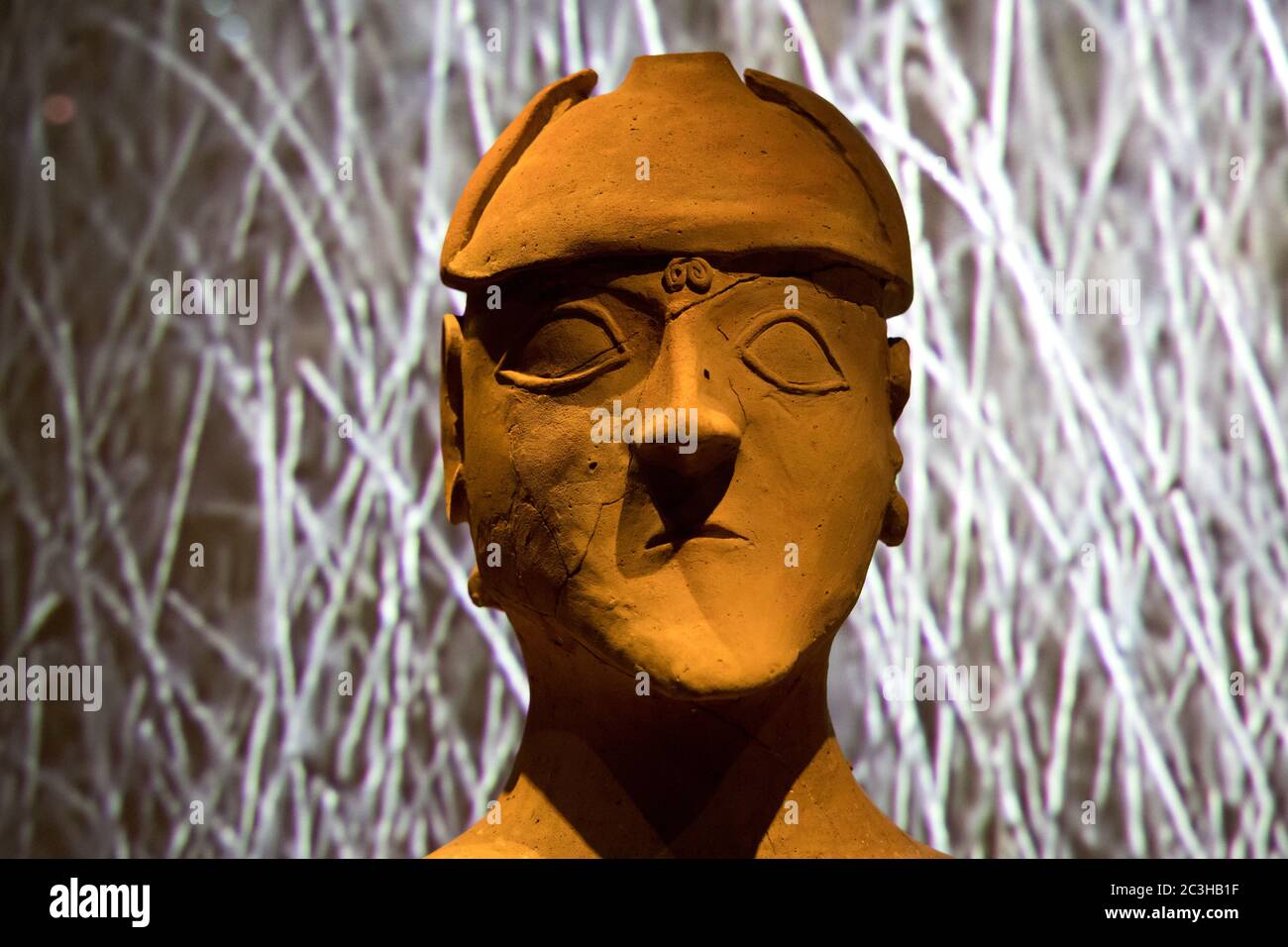 Terracotta warrior from terracotta army hi-res stock photography and ...