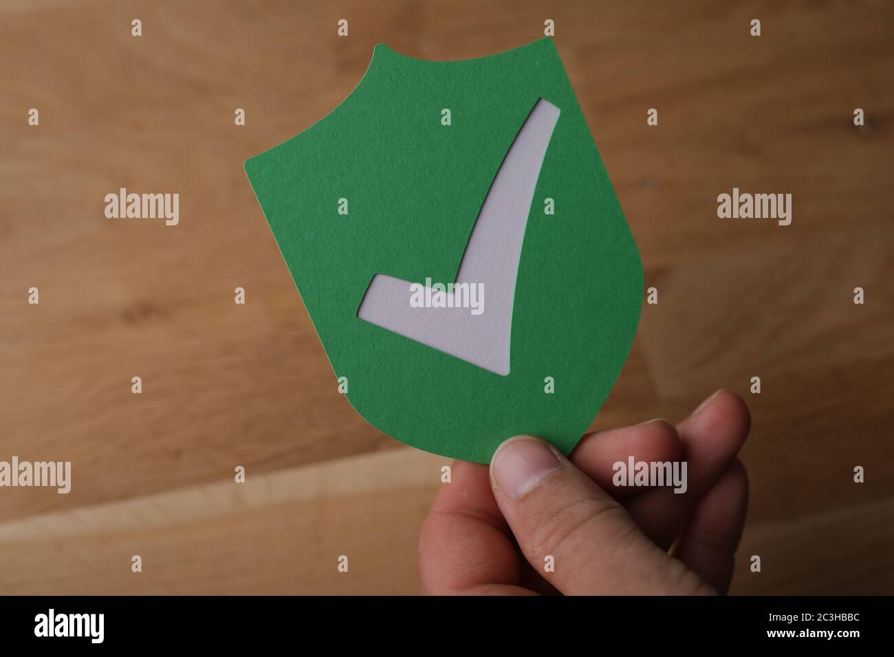 Shield check mark logo icon hi-res stock photography and images - Alamy