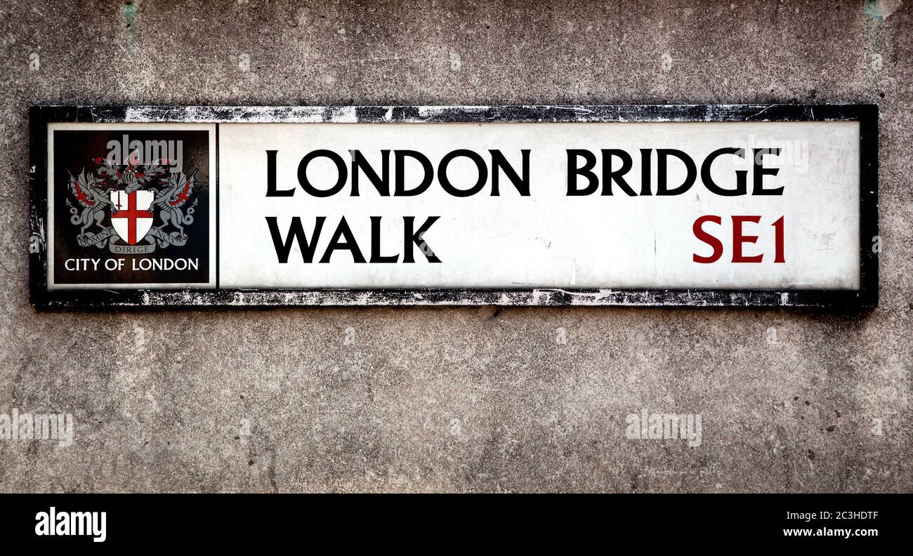 London Bridge street sign, Lodnon, UK Stock Photo - Alamy