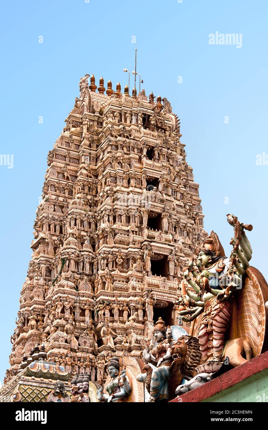 Matale hindu temple hi-res stock photography and images - Alamy