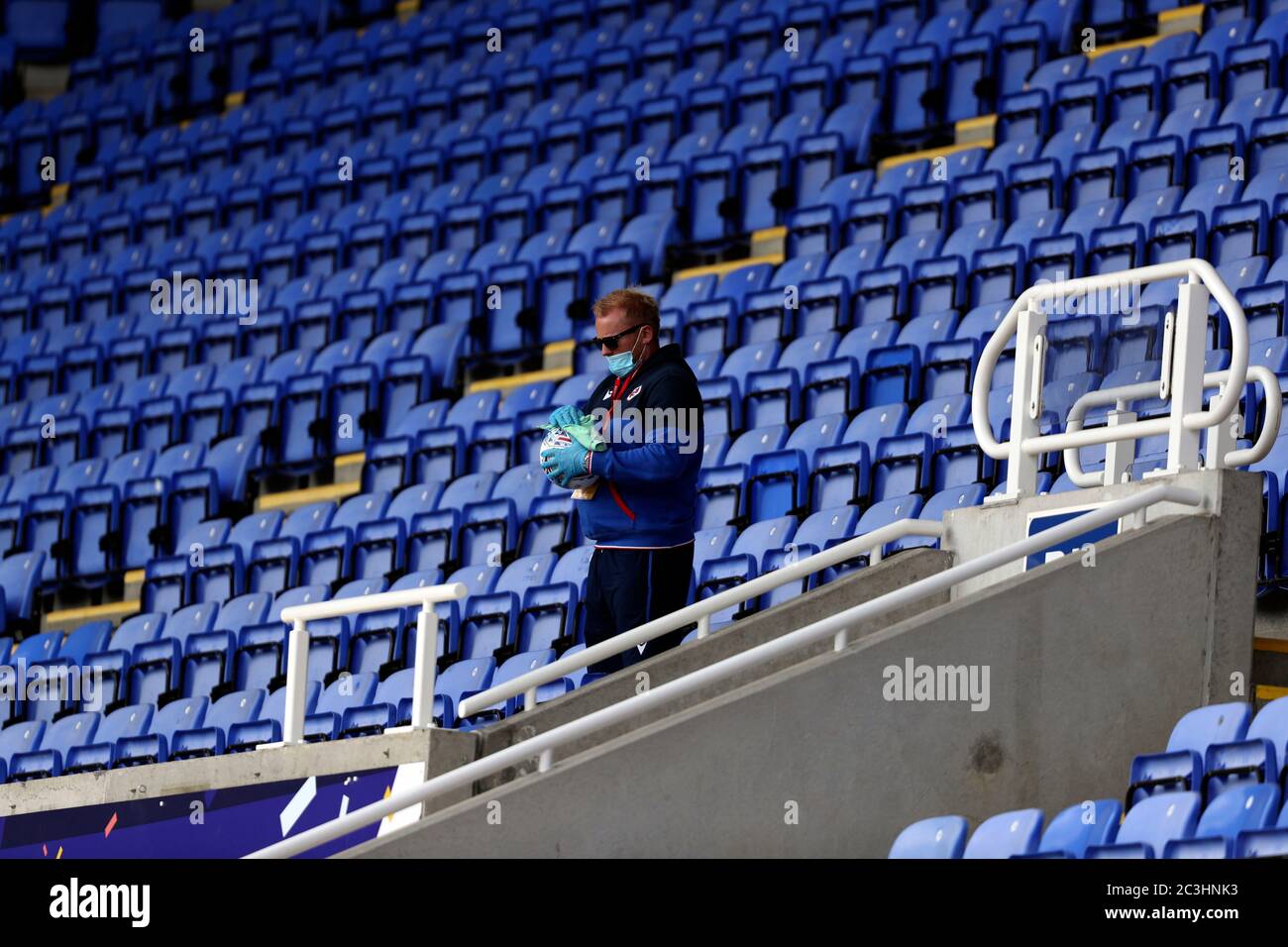 Football stadium staff hi-res stock photography and images - Alamy