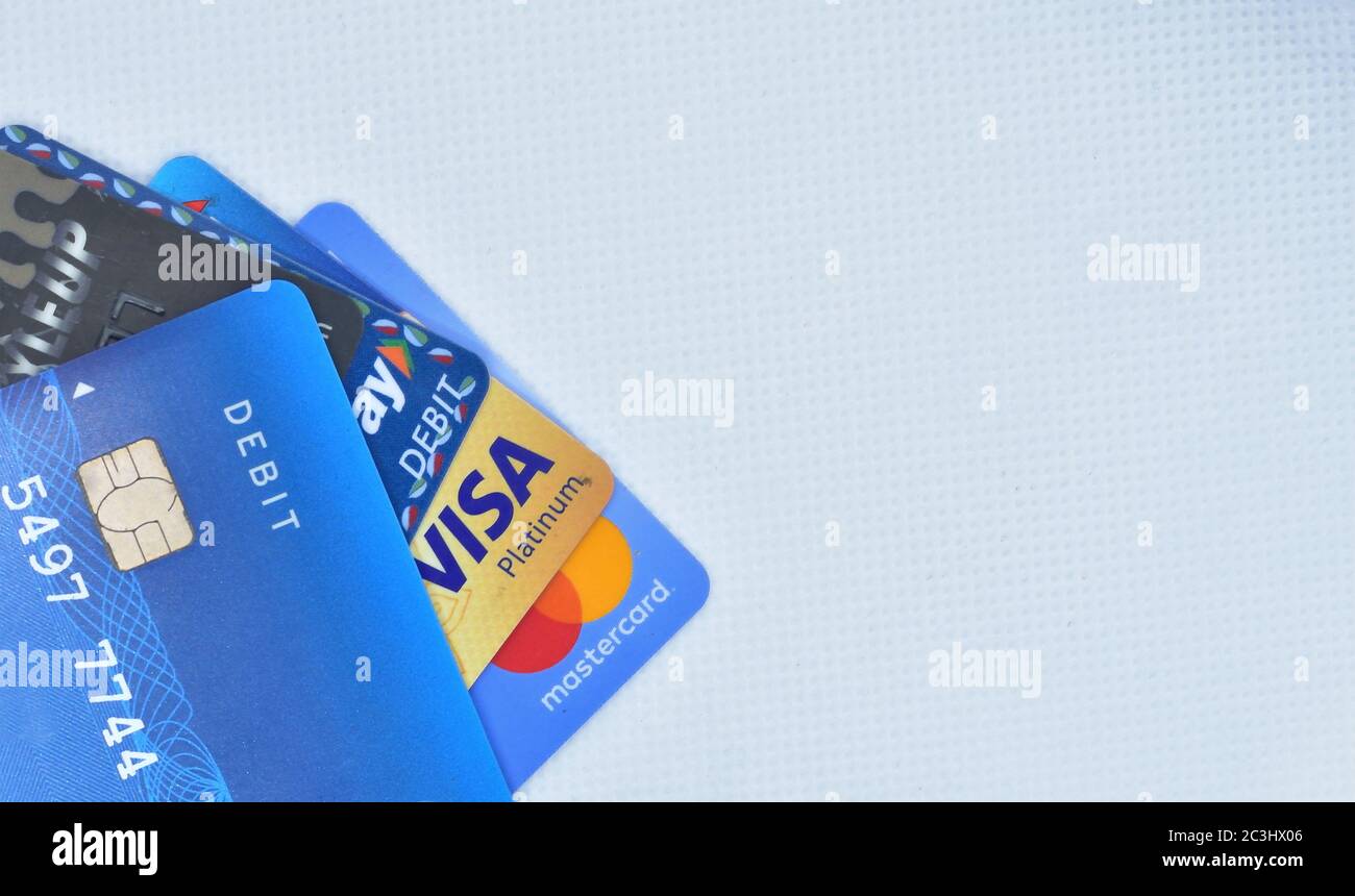 Gold mastercard hi-res stock photography and images - Alamy