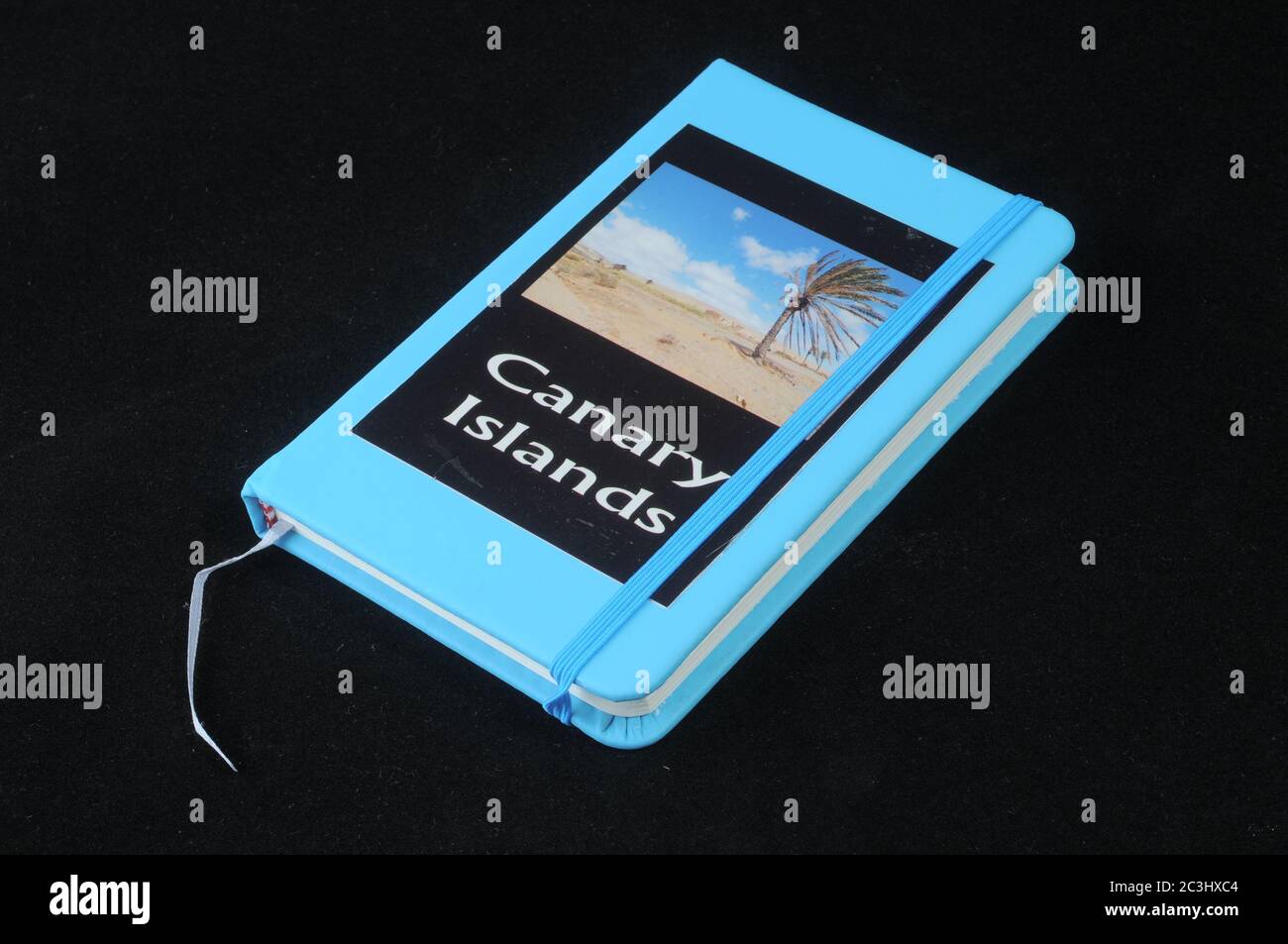 Dark blue notepaper hi-res stock photography and images - Alamy