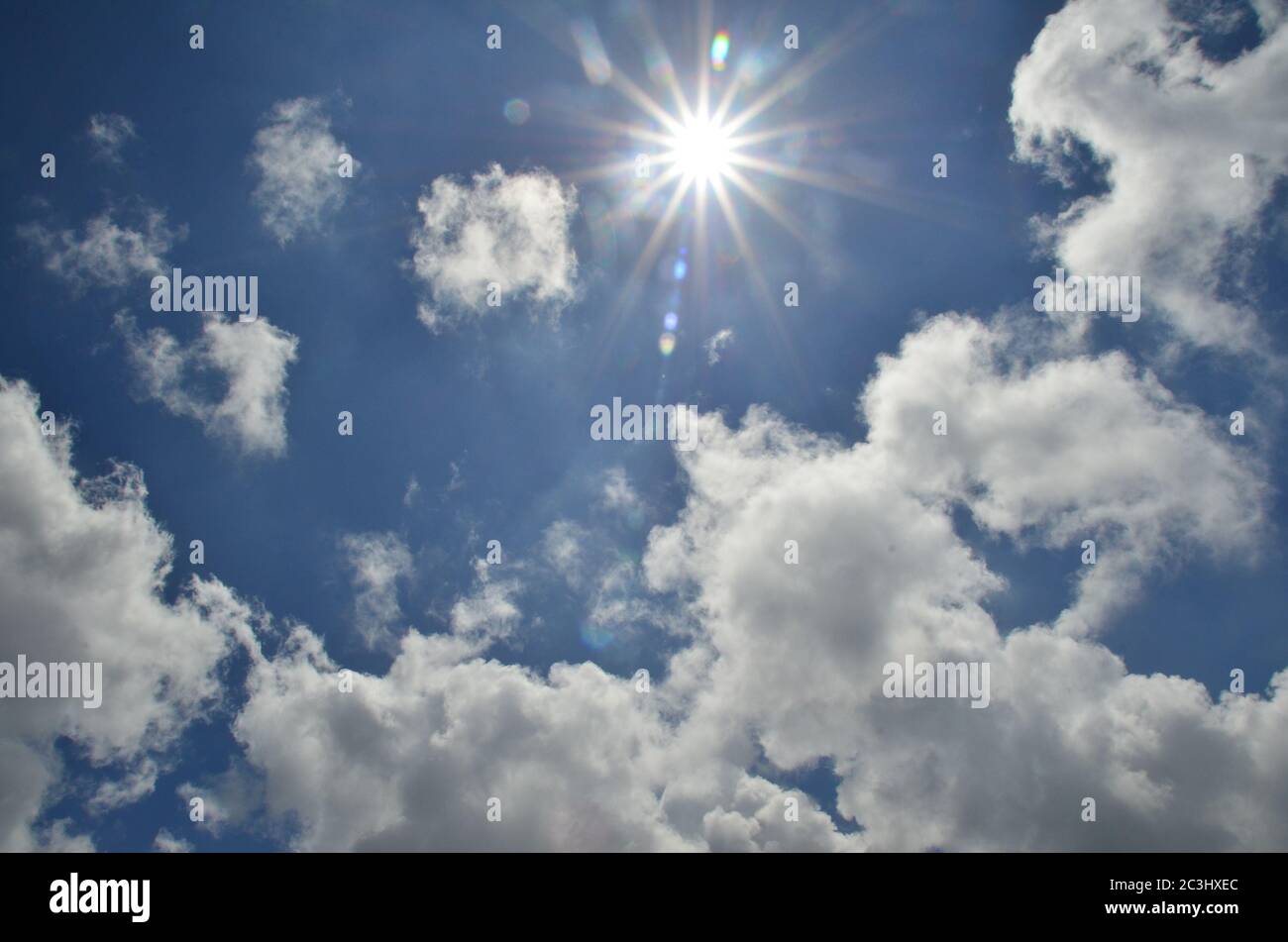 A beautiful morning with sun flare. Sunlight rays effect with lens ...