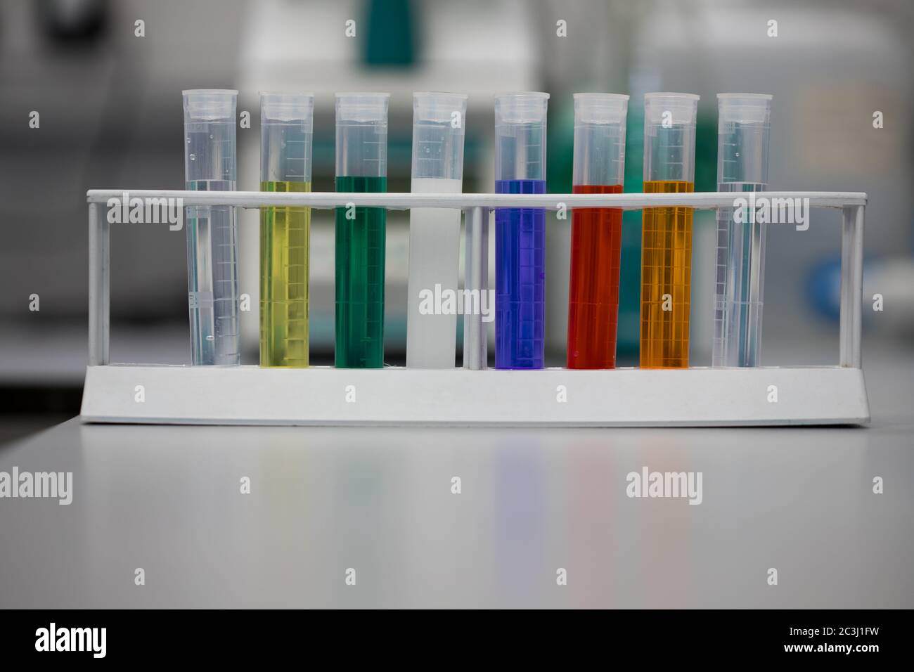 Laboratory chemical analysis hi-res stock photography and images - Alamy
