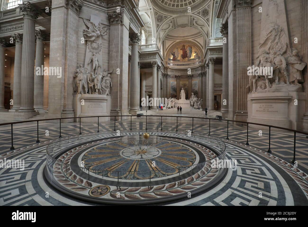 Foucault pendulum paris pantheon hi-res stock photography and images ...
