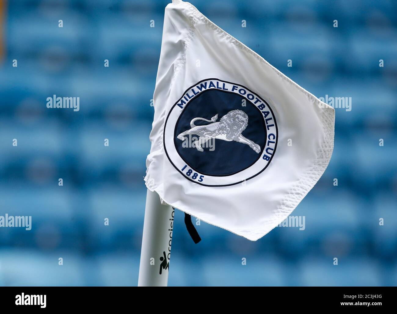 Millwall corner flag hi-res stock photography and images - Alamy