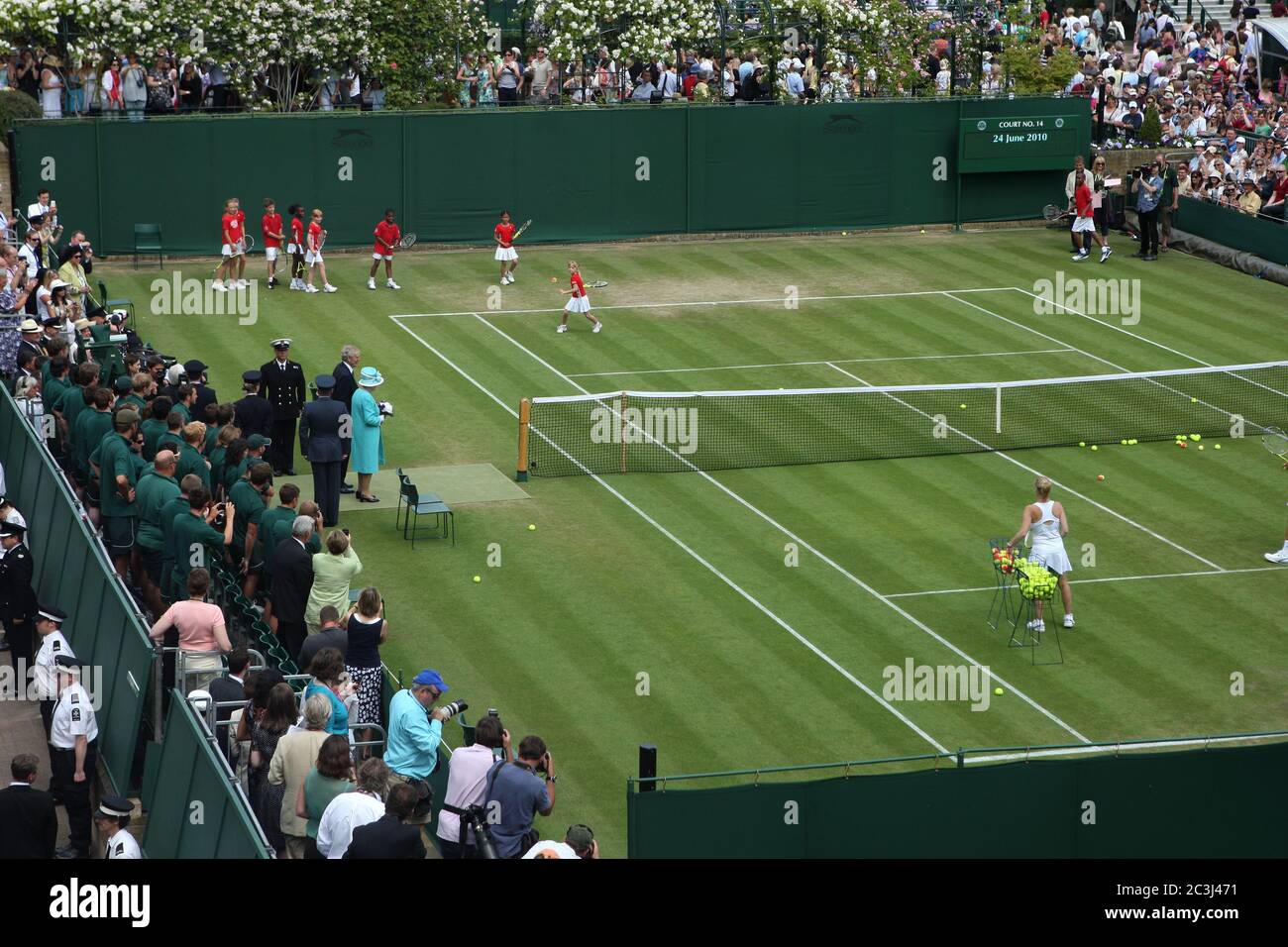 Queen Elizabeth II watching children playing on court # 14 at ...