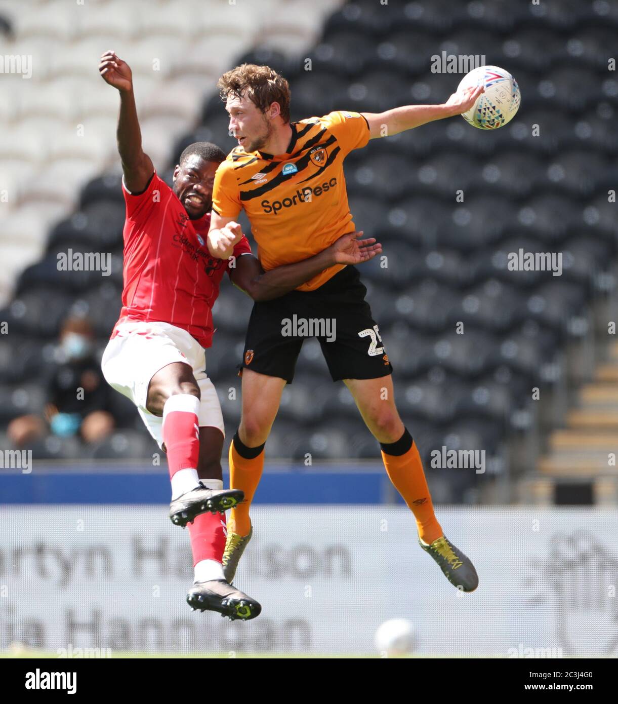 Matt pennington hi-res stock photography and images - Alamy