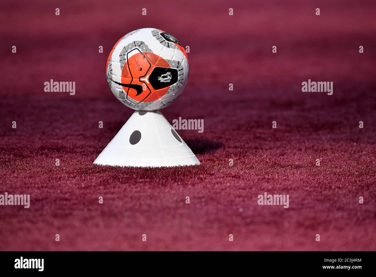 Nike merlin ball hi-res stock photography and images - Alamy