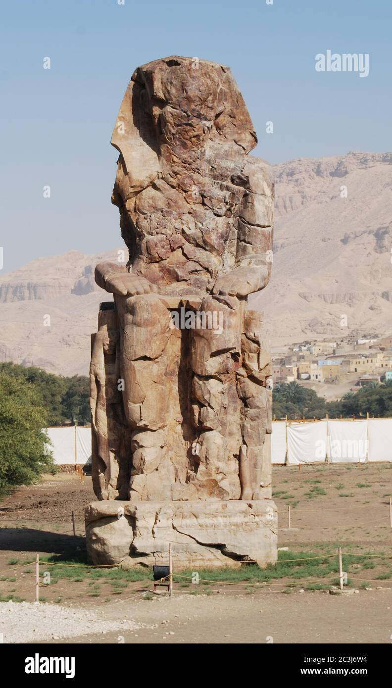 Colossus of Memnon in Luxor. Big statues near the Valley of Kings ...