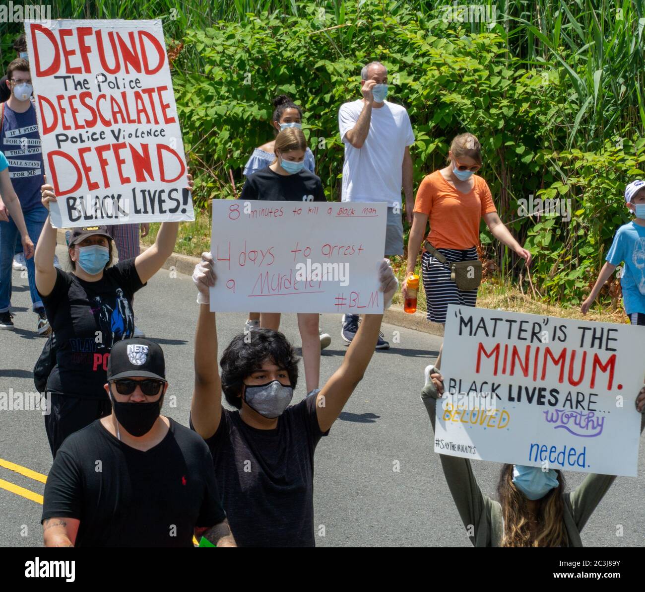 Defend black lives hi-res stock photography and images - Alamy