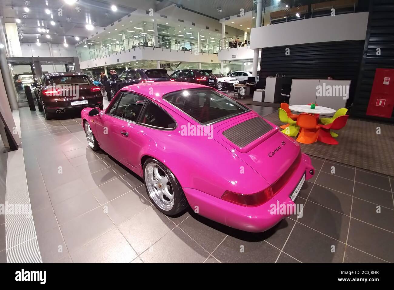 Classic porsche 911 hi-res stock photography and images - Alamy