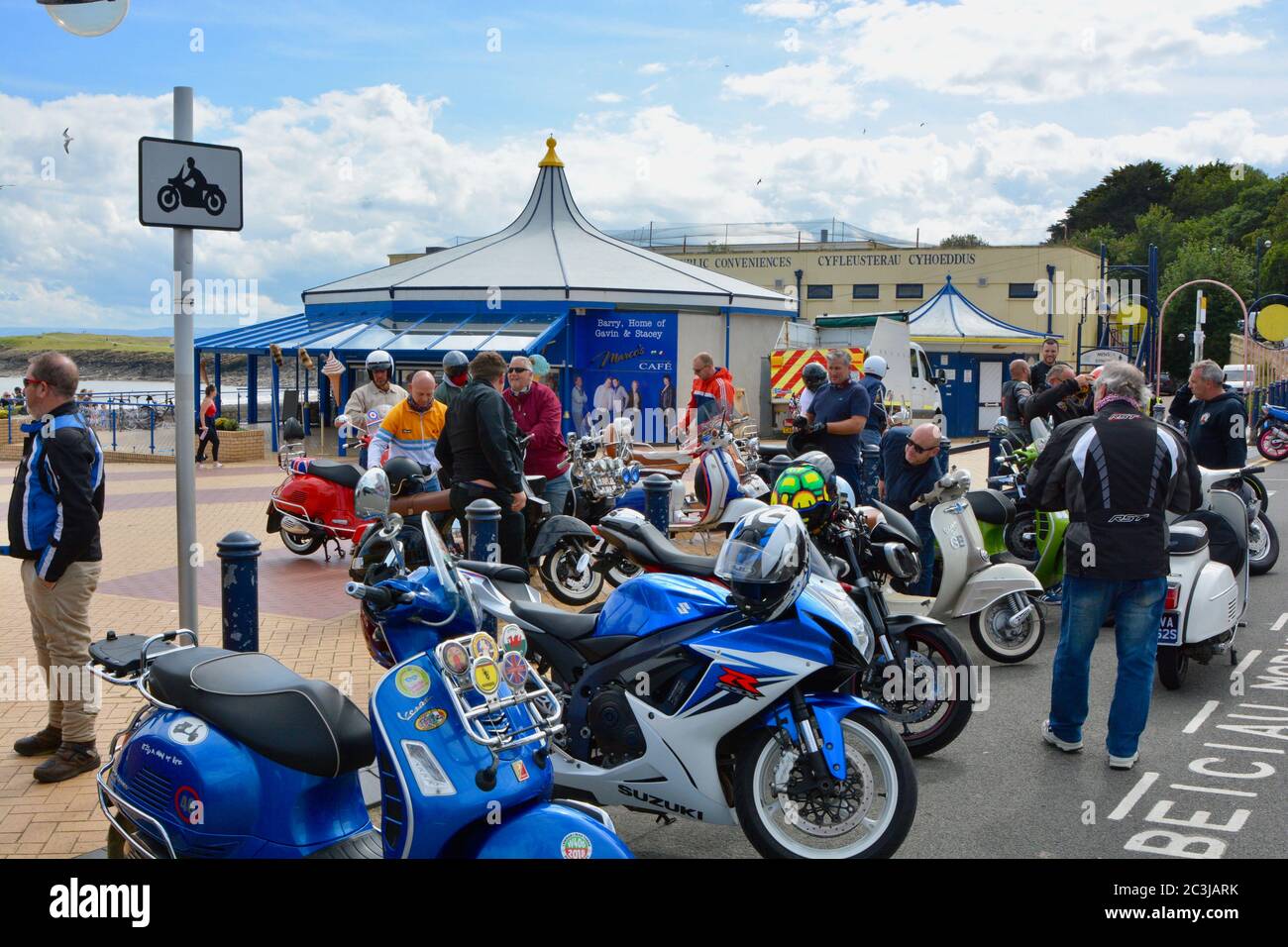Barry Island is finally open to visitors after coronavirus lockdown ...