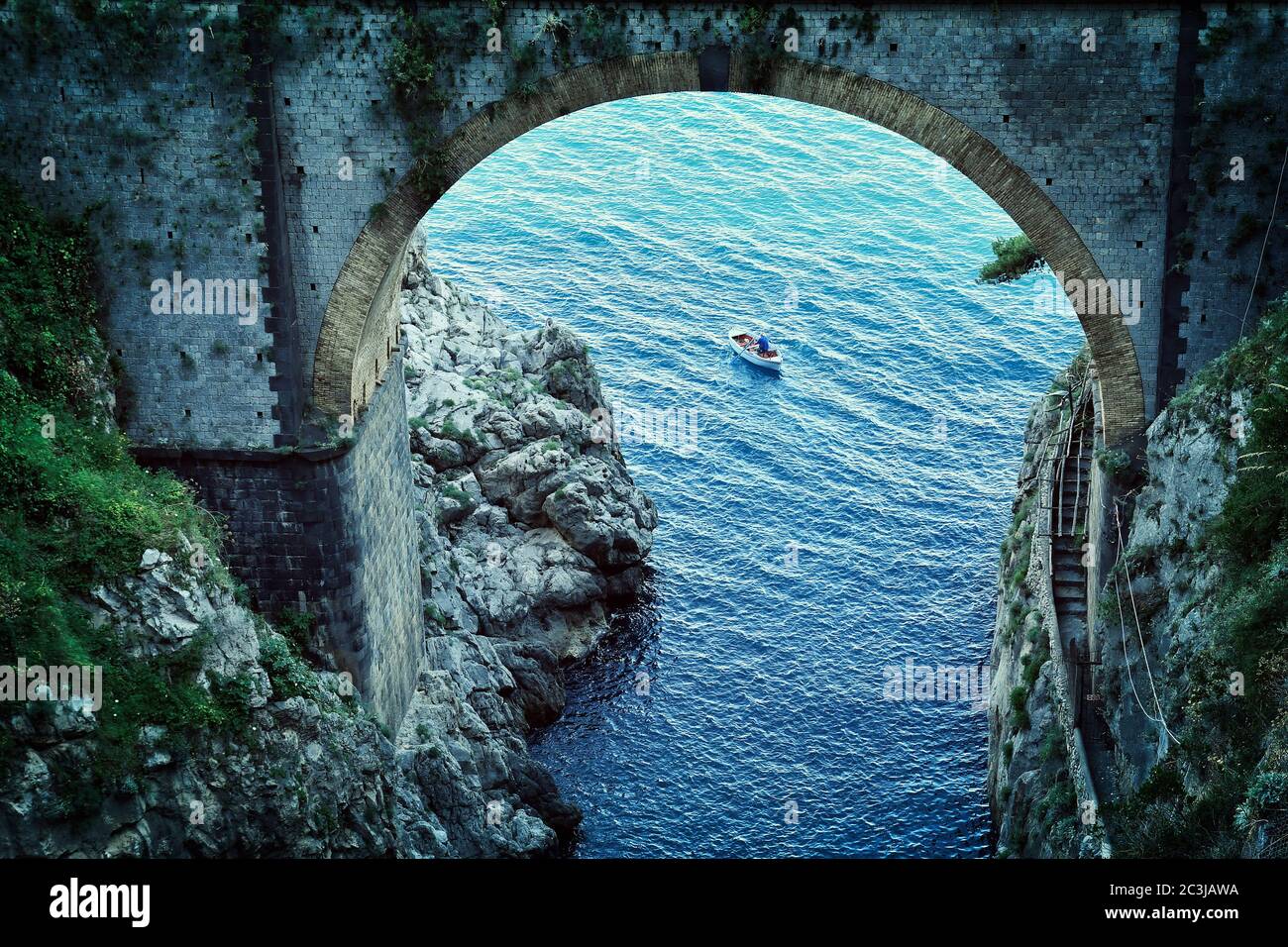 Italy the beach and the bridge of furore hi-res stock photography and ...