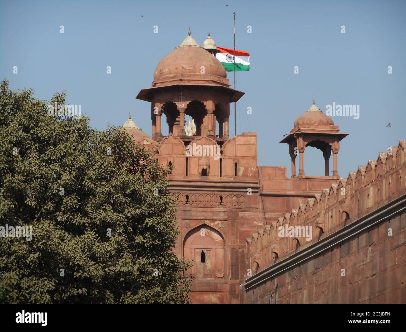 Garden red fort delhi hi-res stock photography and images - Alamy