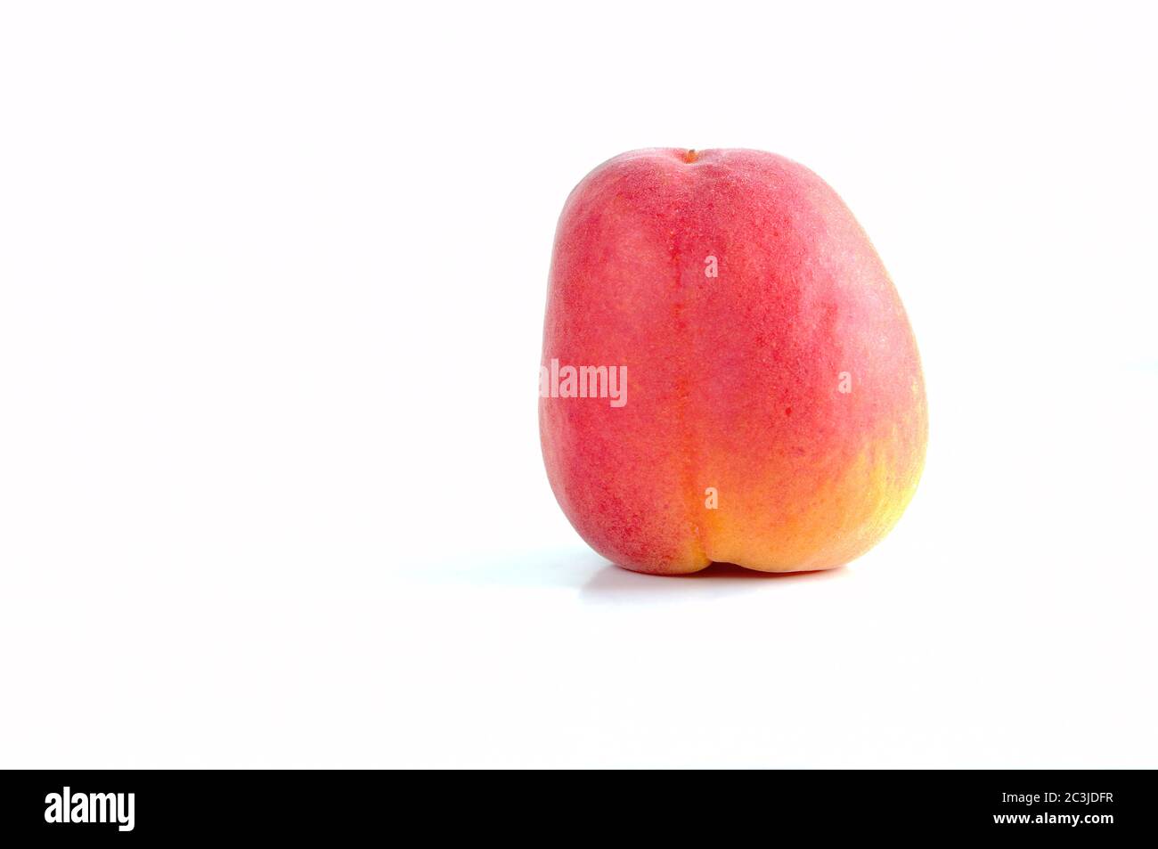 Apricot from the Valencian orchard in Spain Stock Photo - Alamy