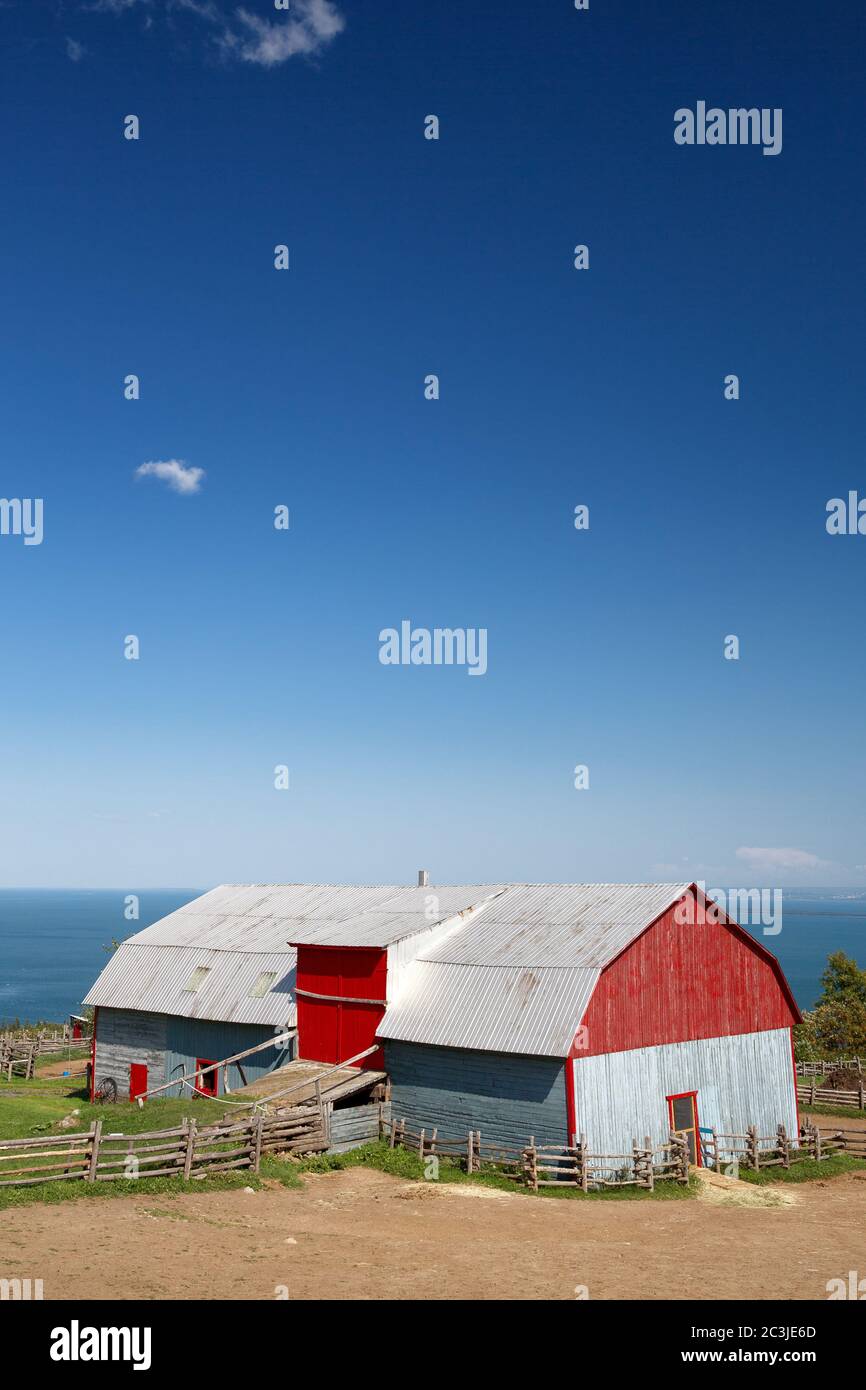 Old quebec farm house hi-res stock photography and images - Alamy