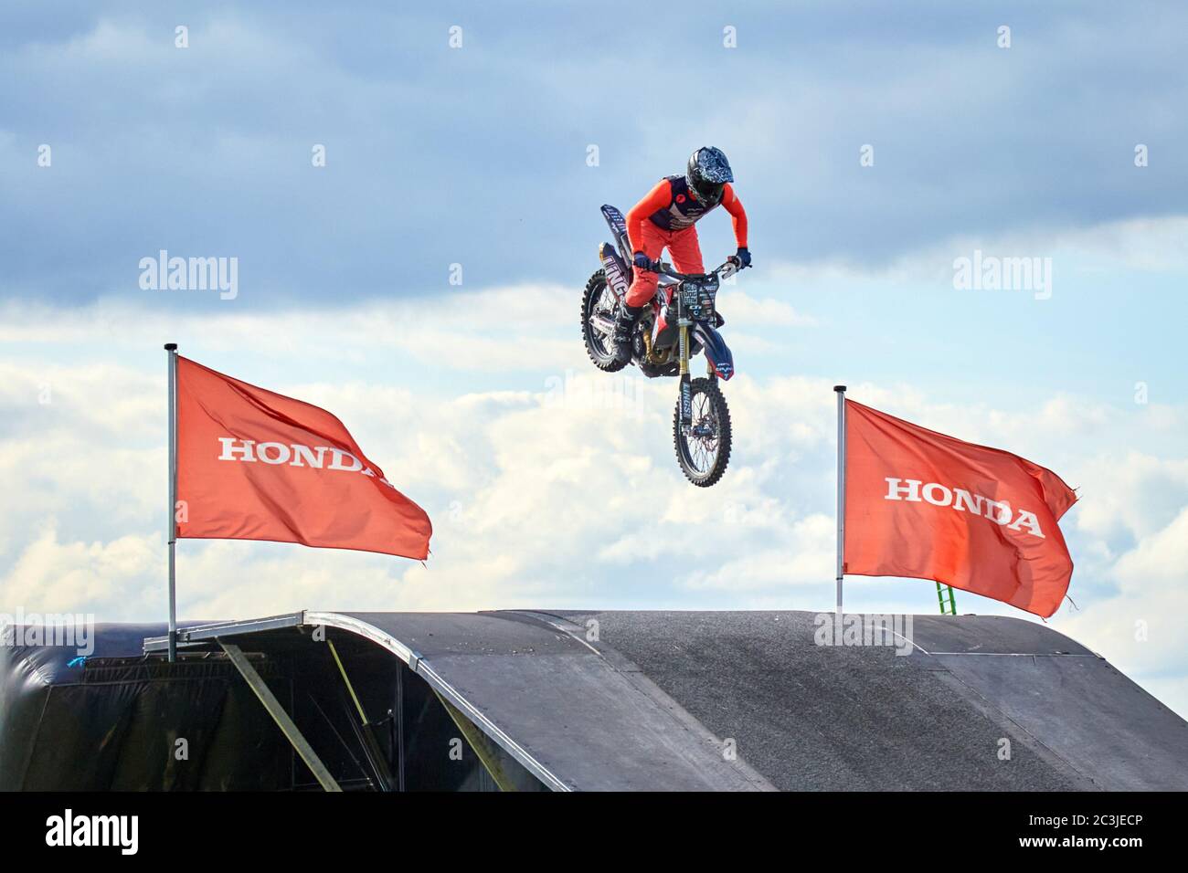 The Bolddog Lings FMX freestyle motorcross stunt display team ...