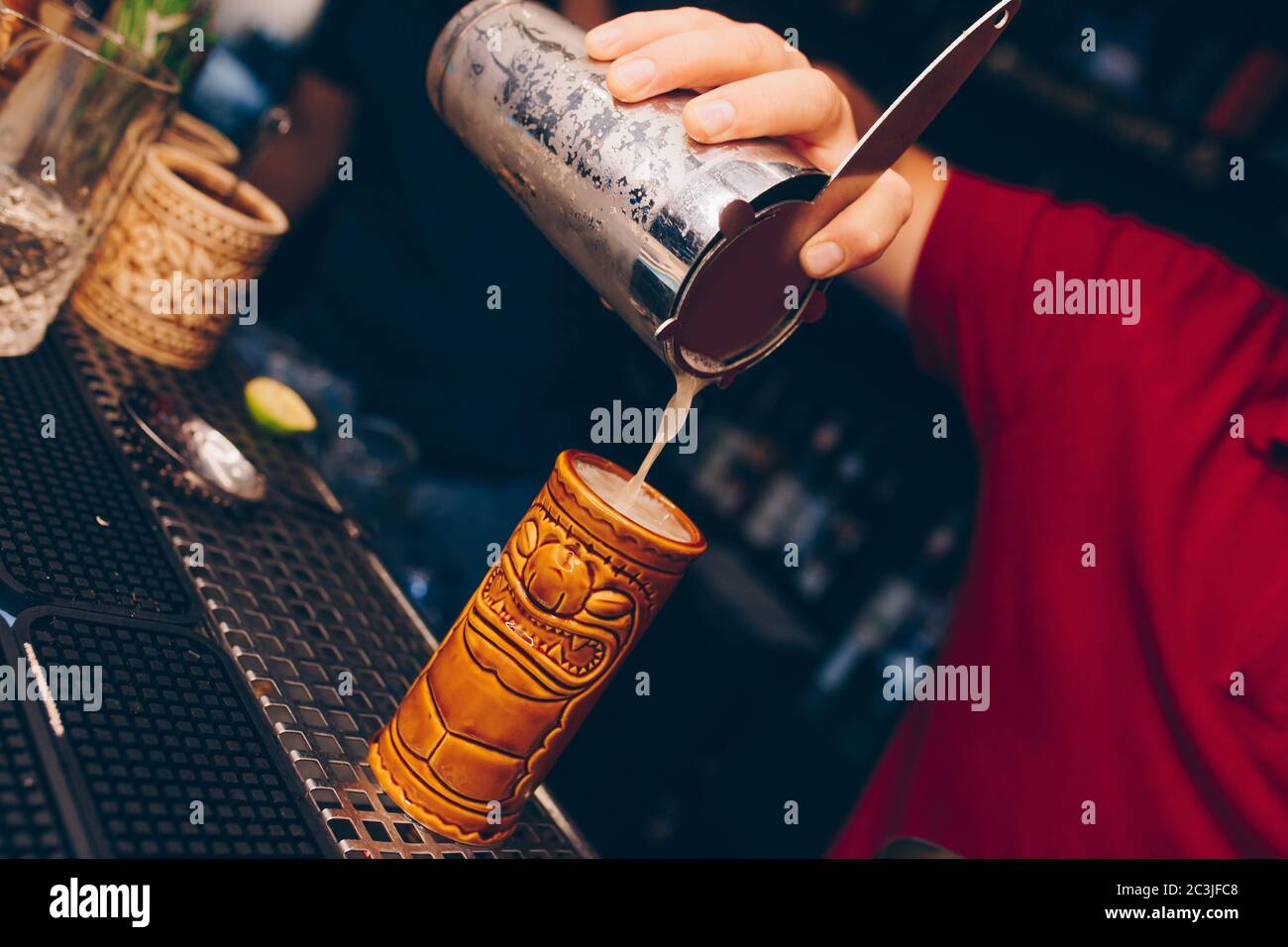 Bar tool strainer hi-res stock photography and images - Alamy