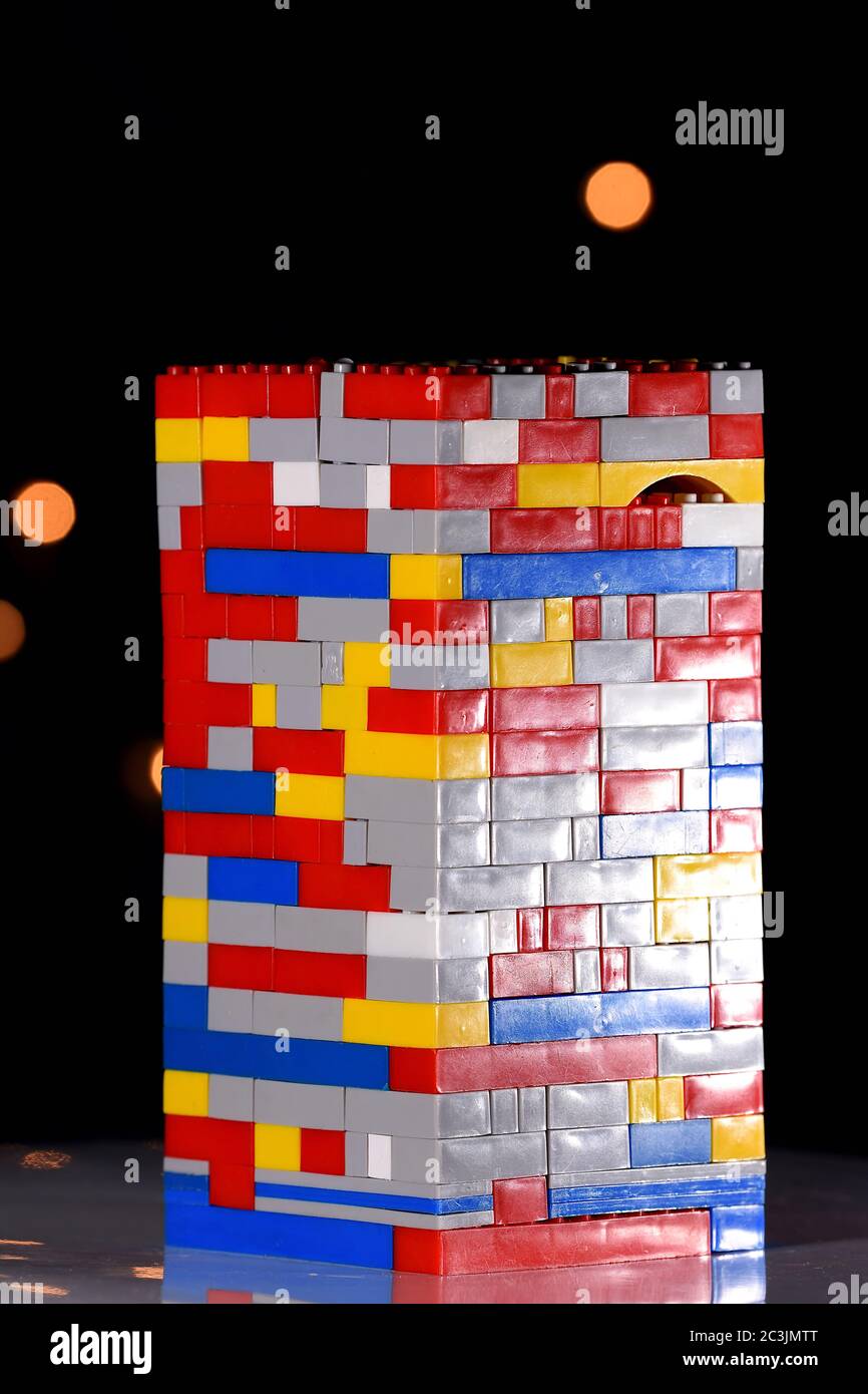 Rectangle blocks wooden tower hi-res stock photography and images - Alamy