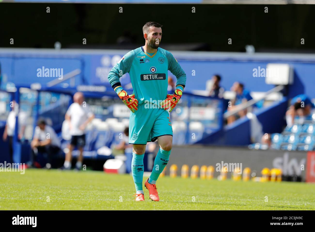 Liam kelly of queen park rangers hi-res stock photography and images ...